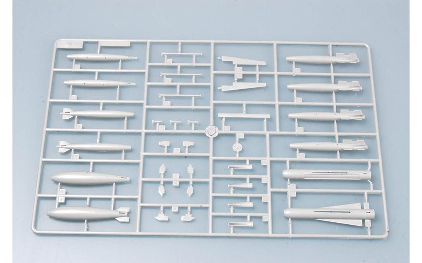 U.S. Aircraft Weapons, Set A - Trumpeter 03302 | kingshobby.com
