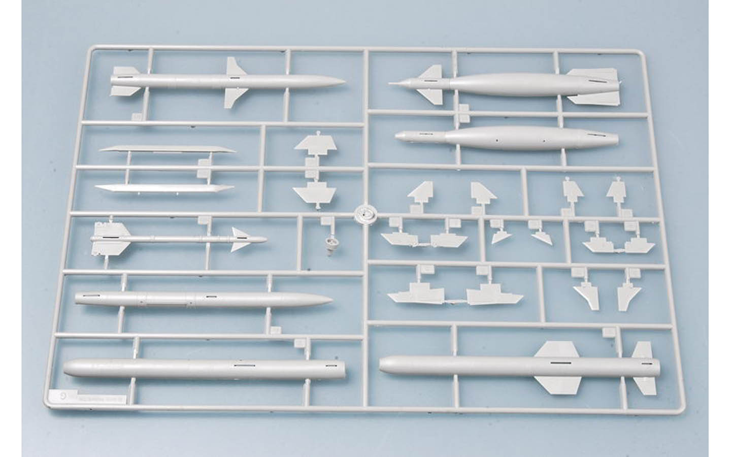 U.S. Aircraft Weapons, Set A - Trumpeter 03302 | kingshobby.com