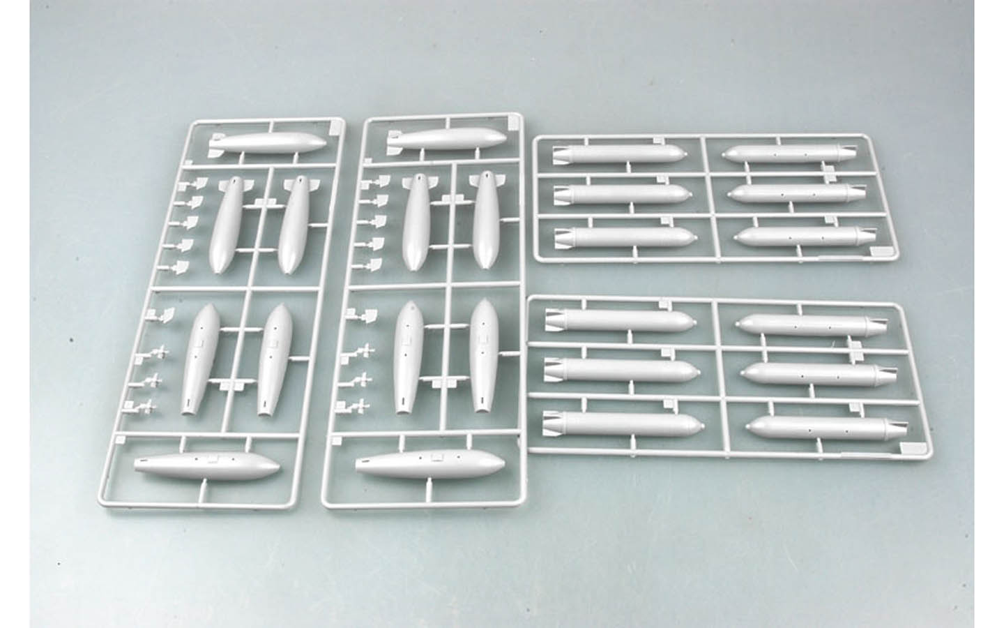 Bomb, US Aircraft Weapons - Trumpeter 03307 | kingshobby.com