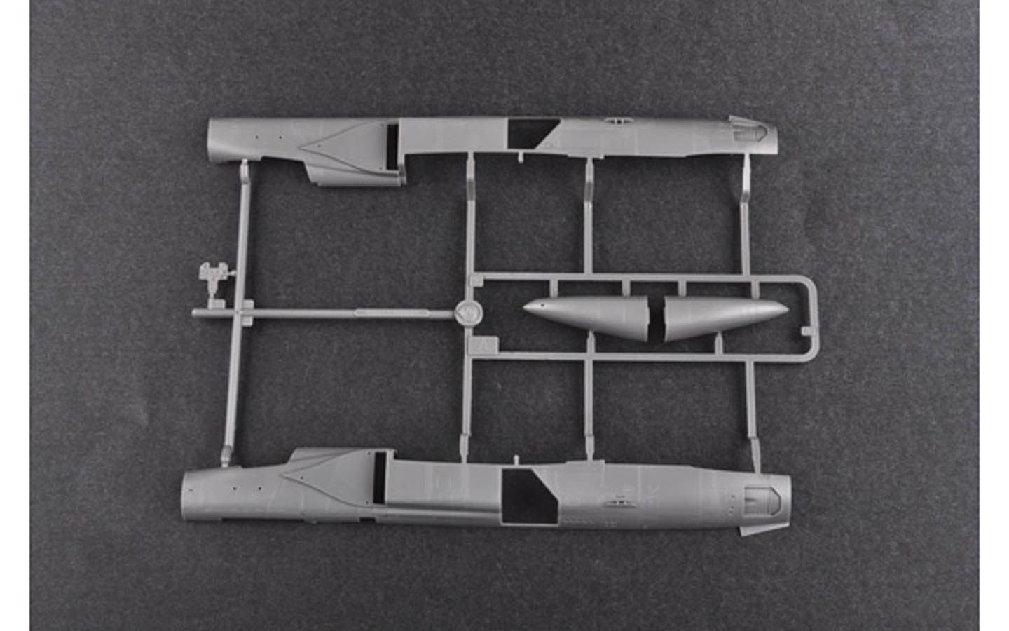 MIG-23BN Flogger H - Trumpeter 05801 | kingshobby.com