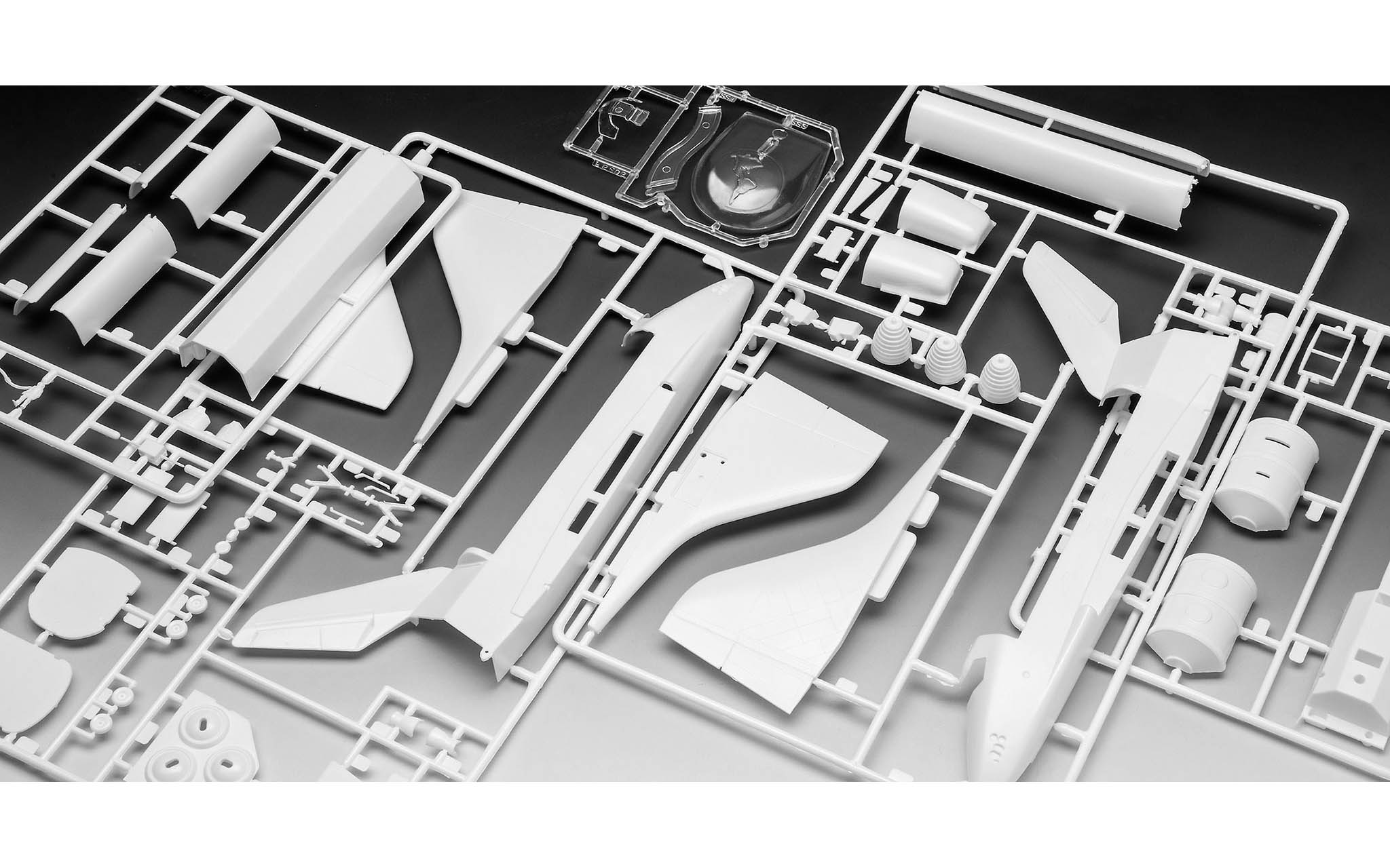 Moonraker - James Bond 007 - Revell 05665 | kingshobby.com