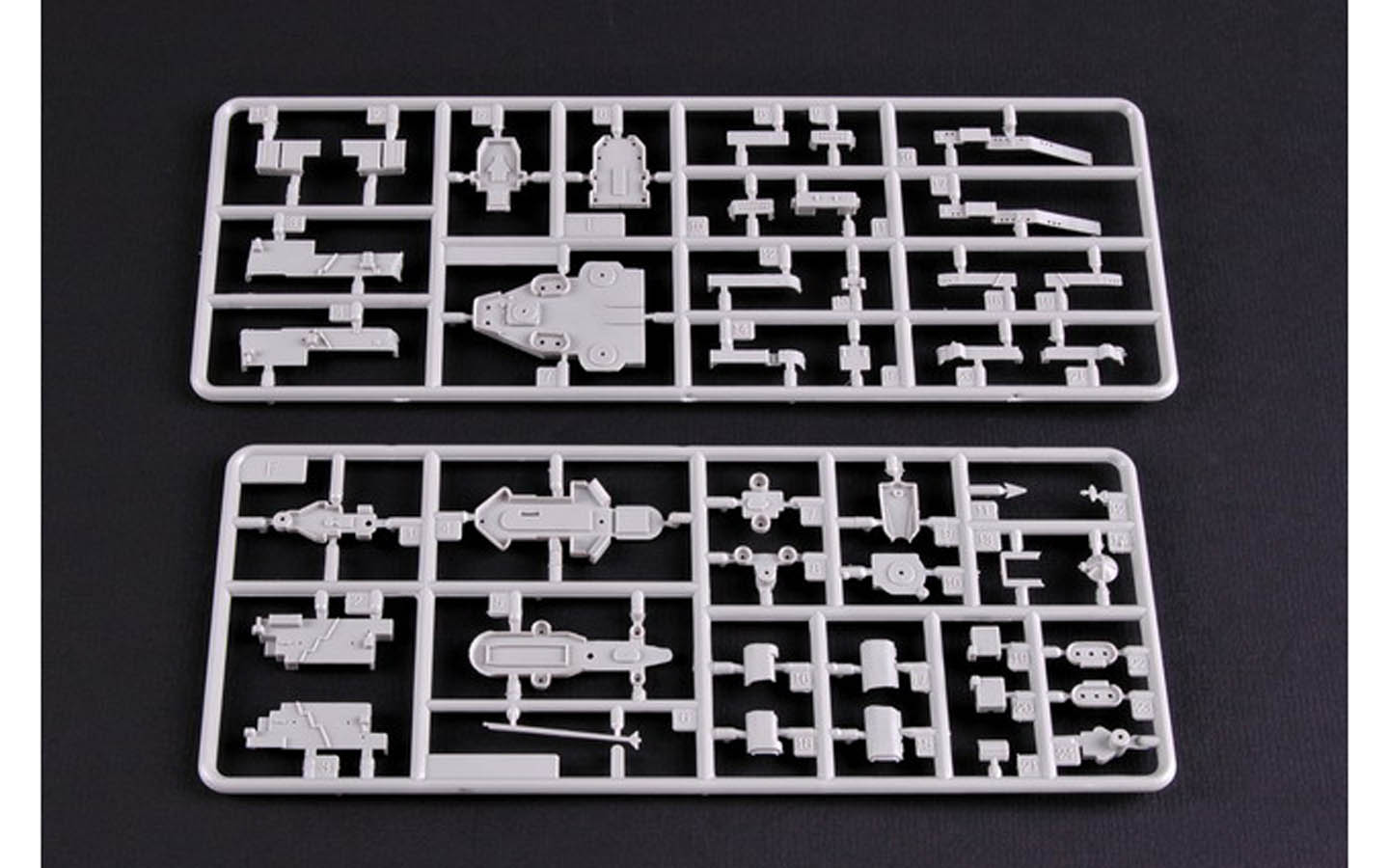 USS Pittsburgh CA-72 - Trumpeter 05726 | kingshobby.com