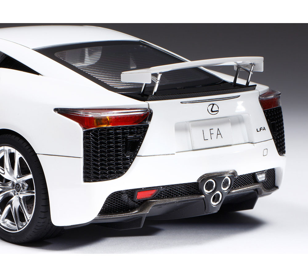 Lexus LFA - Tamiya 24319 | kingshobby.com