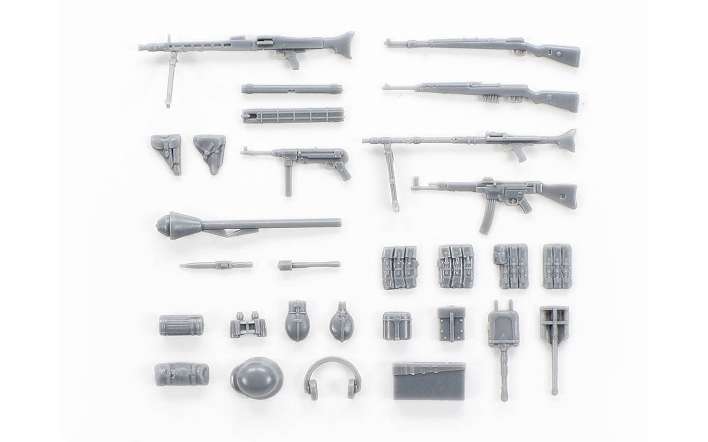 WWII Wehrmacht Infantry Set - Tamiya 32602 | kingshobby.com