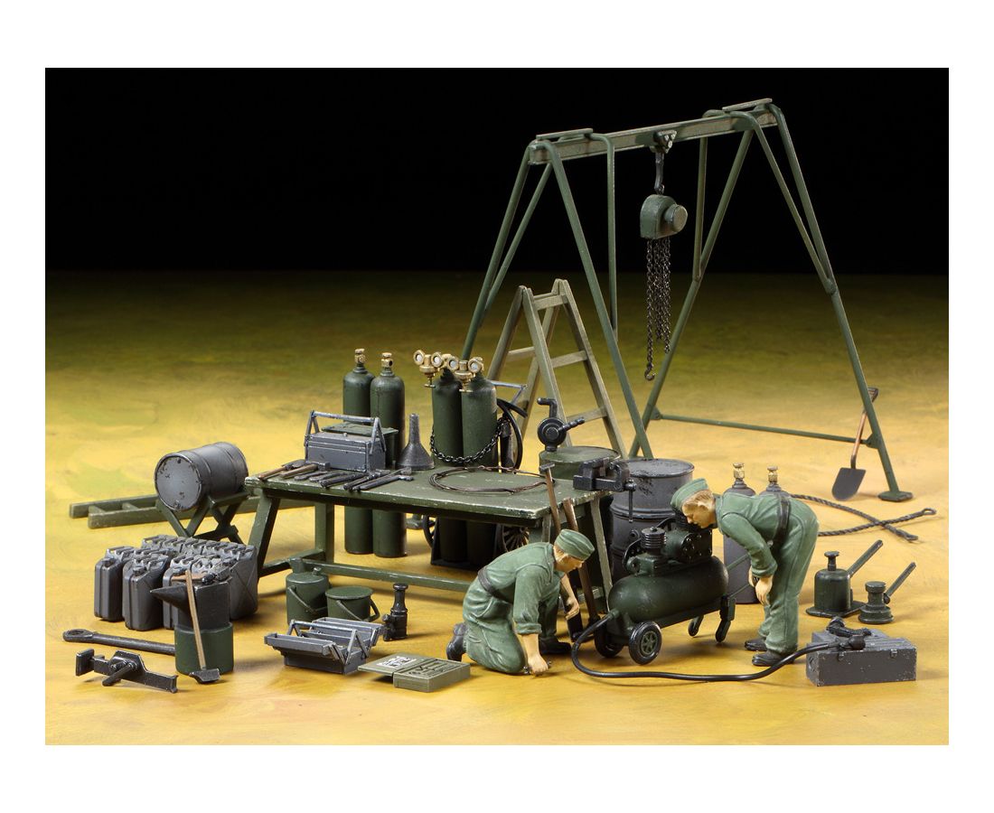 German Field Maintenance Team - Tamiya 37023 | kingshobby.com