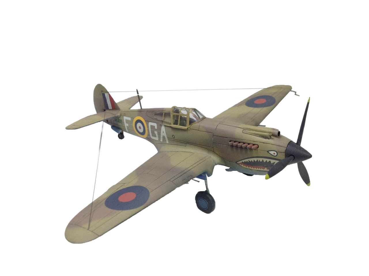 Curtiss Tomahawk IIB - Small Starter Set - Airfix A55101 | kingshobby.com