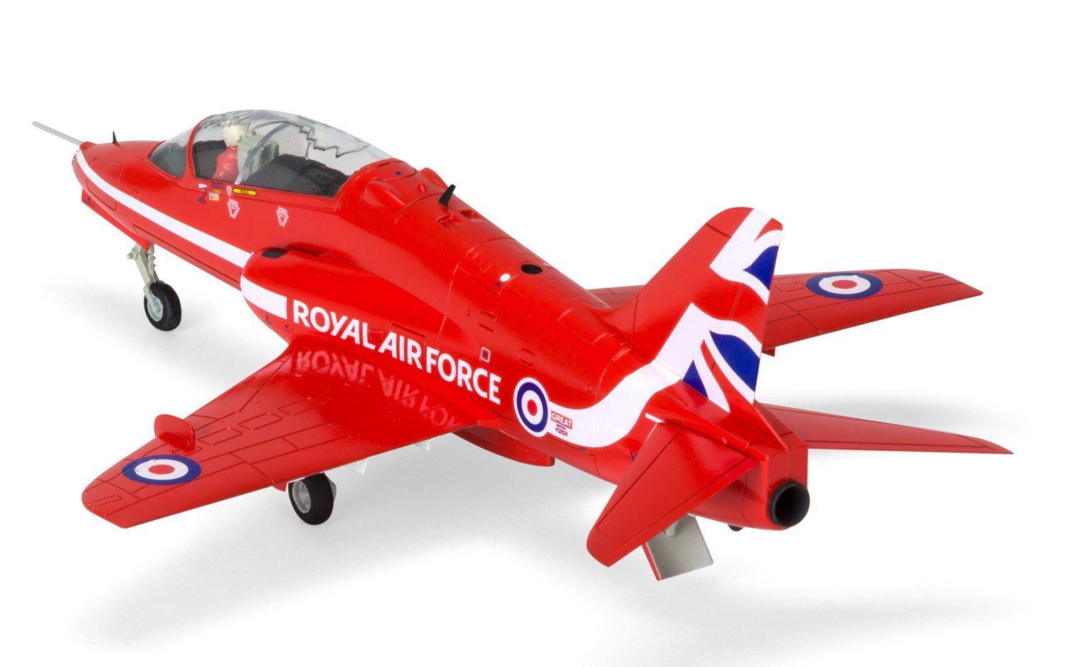 RAF Red Arrows Hawk 2015 Starter Set - Airfix A55202B | kingshobby.com