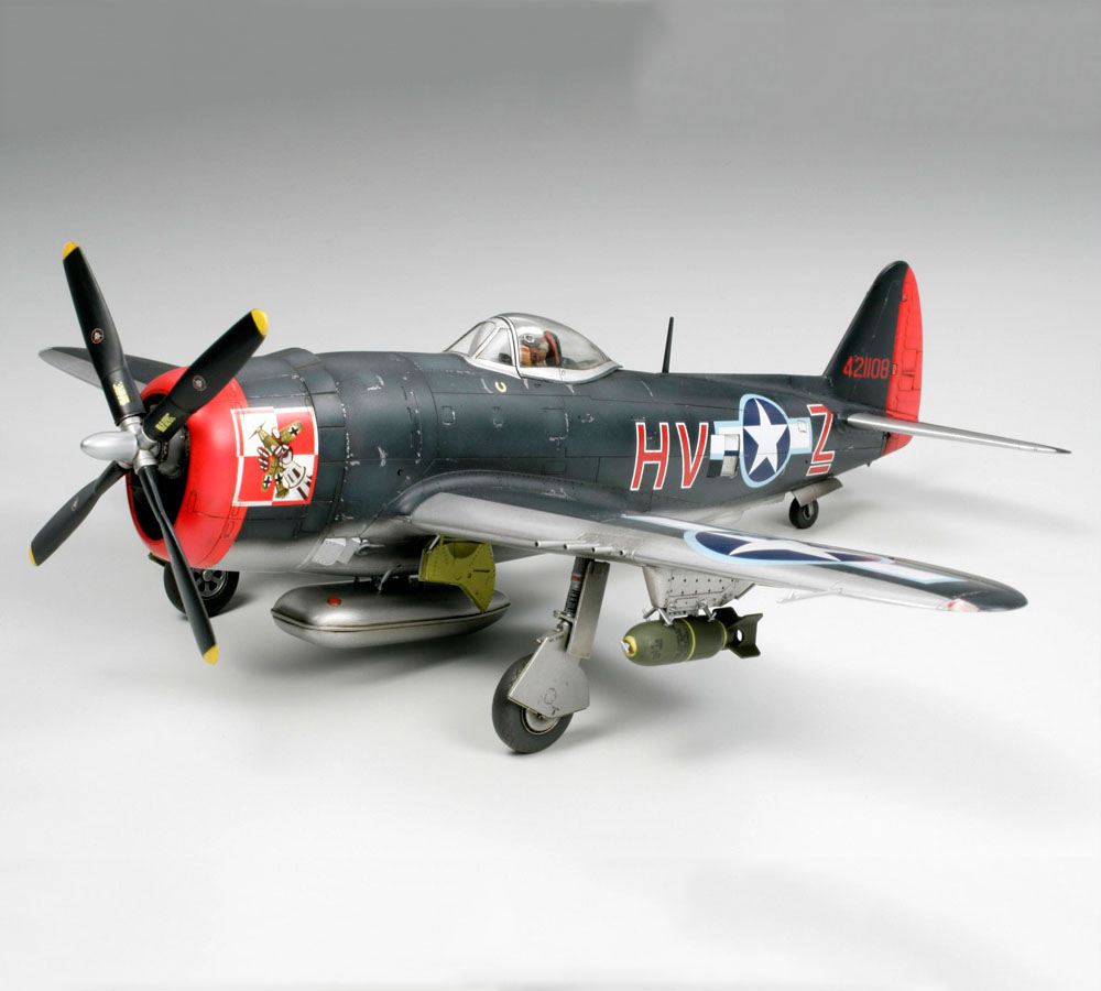 Republic P-47M Thunderbolt - Tamiya 61096 | kingshobby.com