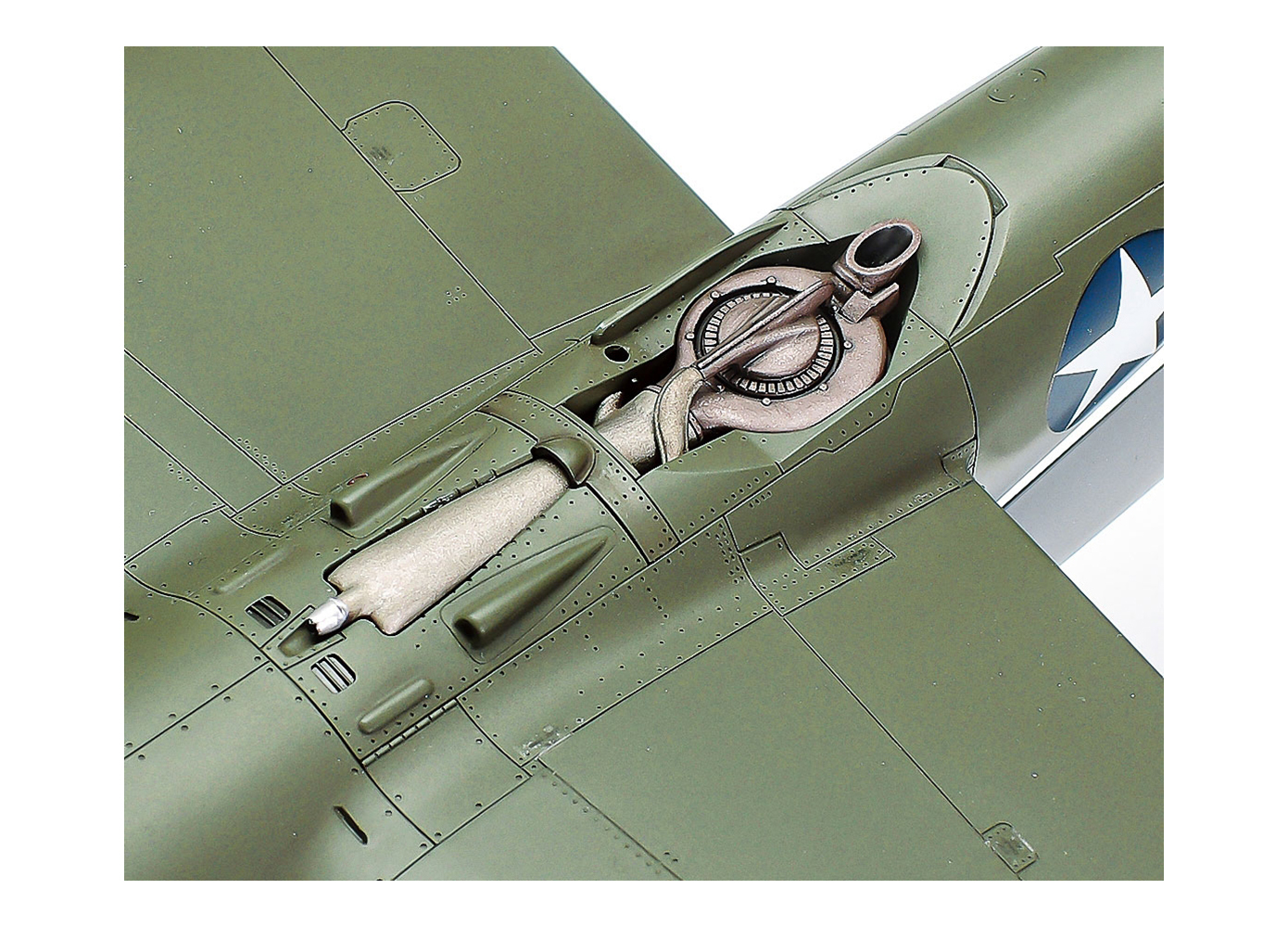 Lockheed P-38 F/G Lightning - Tamiya 61120 | kingshobby.com