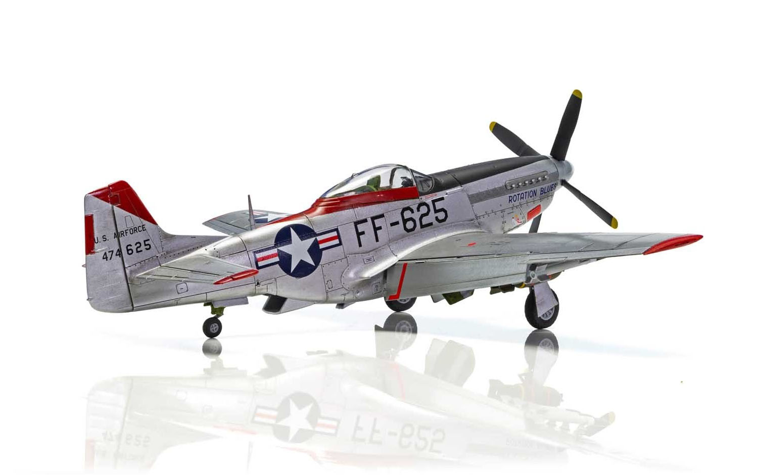 North American F-51D Mustang - Airfix A05136 | kingshobby.com