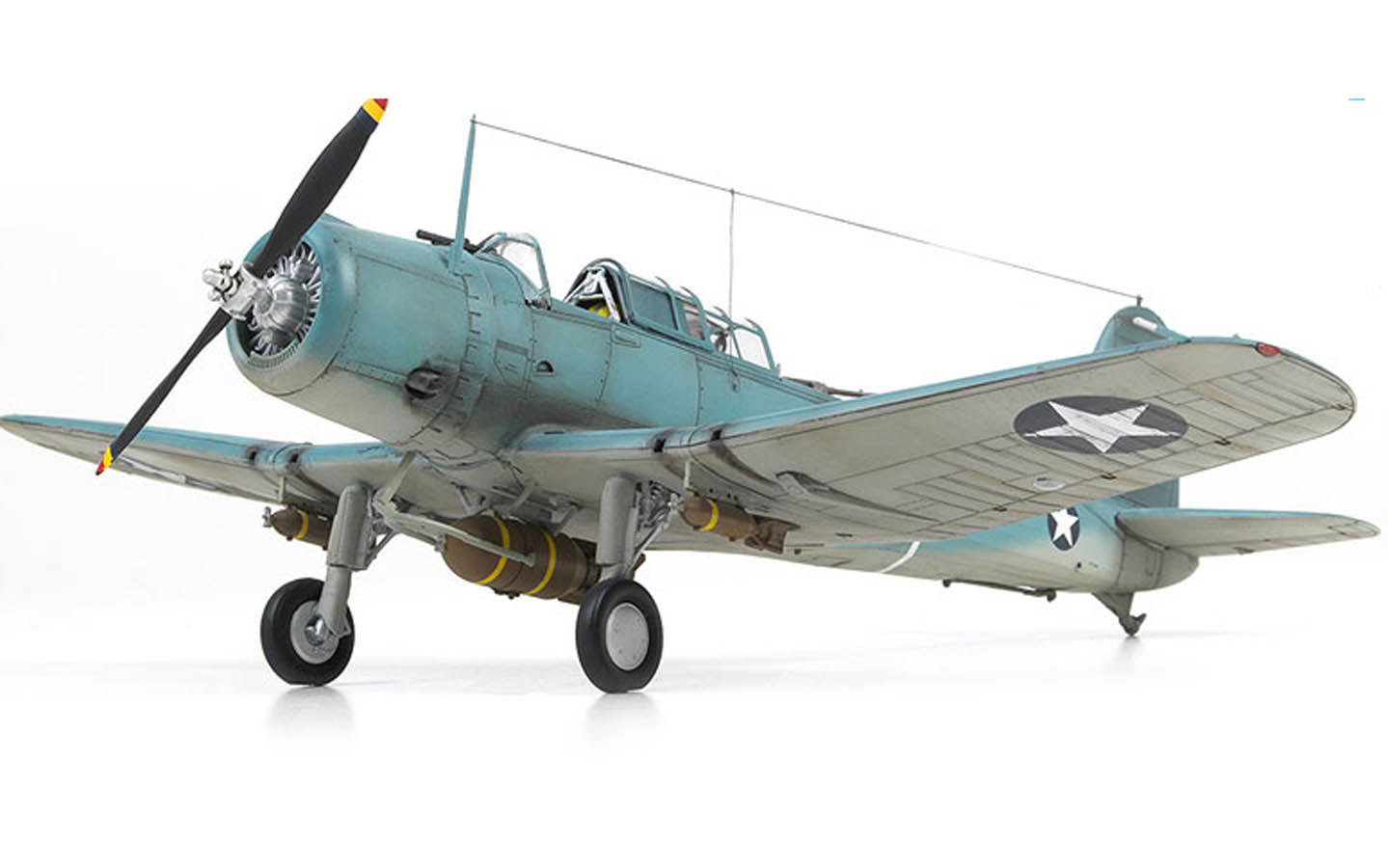 USN SB2U-3, Battle of Midway - Academy 12350 | kingshobby.com