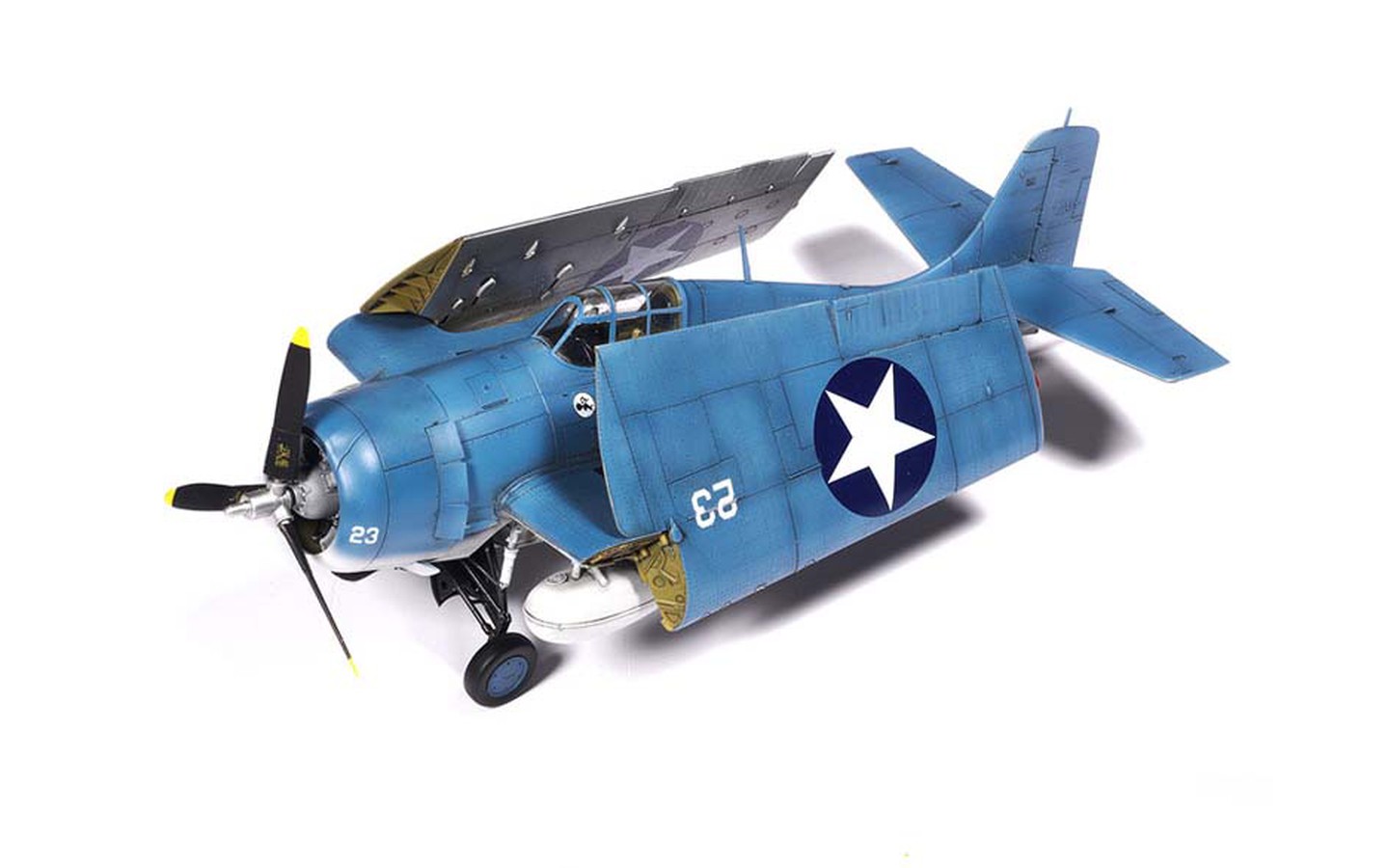 USN F4F-4, Battle of Midway - Academy 12355 | kingshobby.com