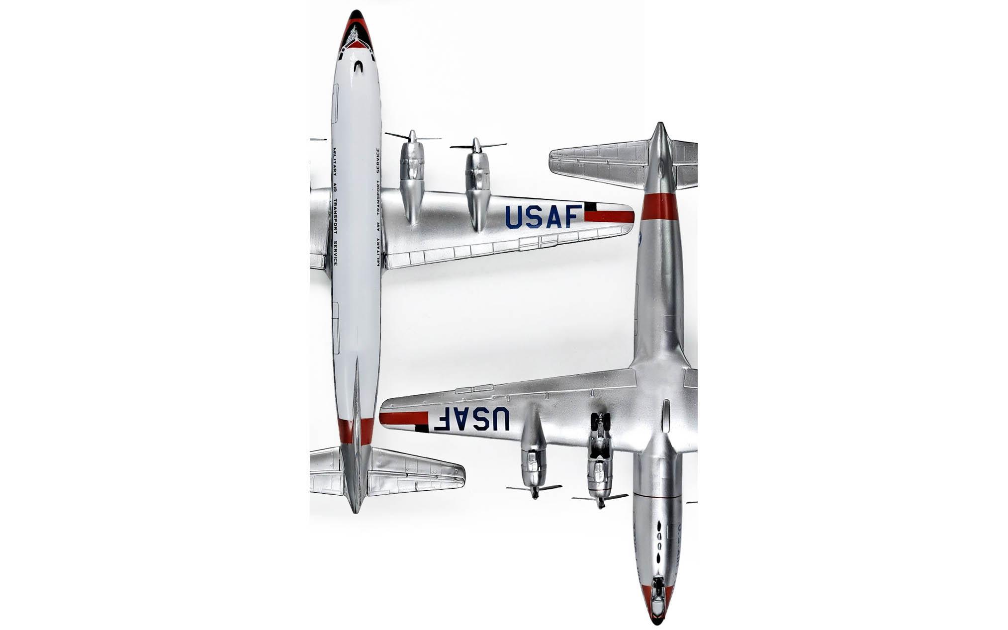 Douglas DC-6/C-118 Liftmaster - Academy 12634 | kingshobby.com