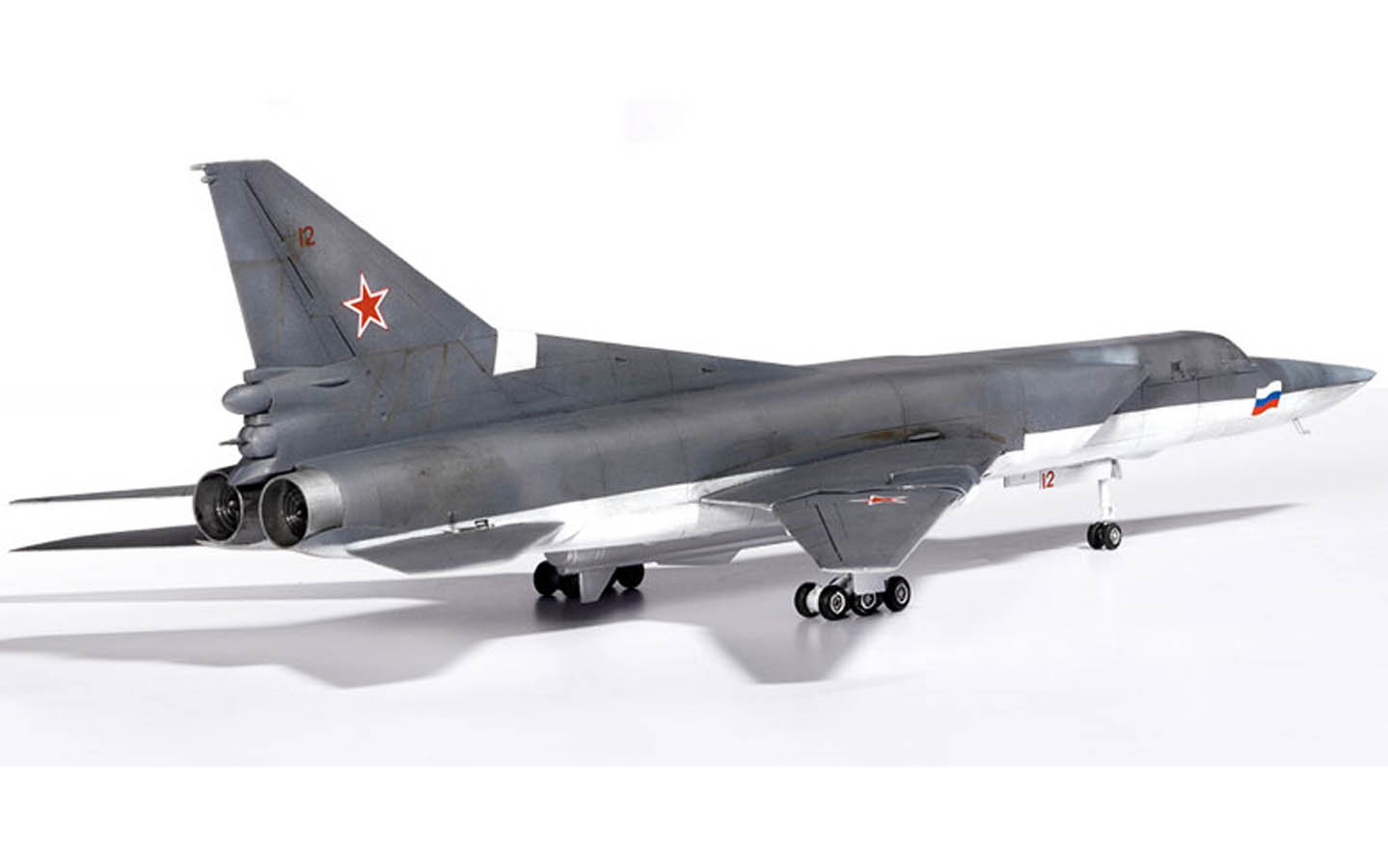 Tu-22M3 Backfire C - Academy 12636 | kingshobby.com