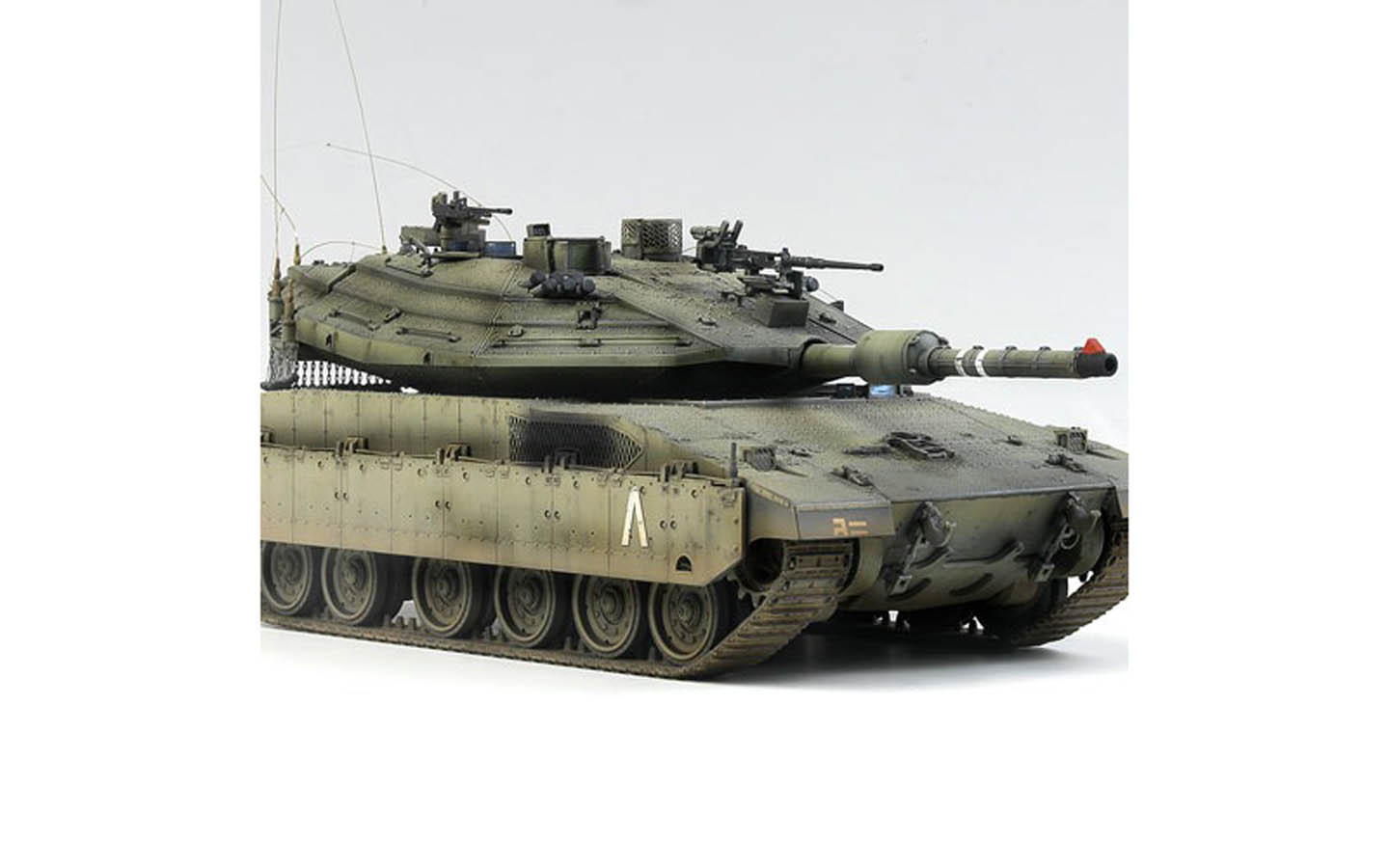 Merkava Mk. IV LIC - Academy 13227 | kingshobby.com