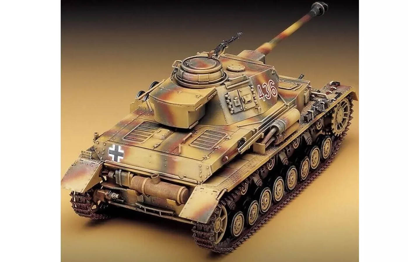 Panzer IV Ausf H. with Armor - Academy 13233 | kingshobby.com
