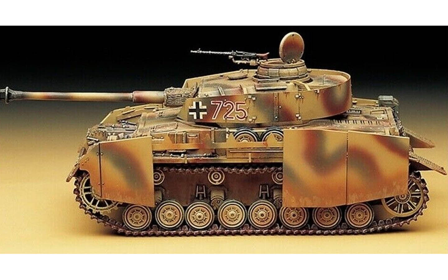 Panzer IV Ausf H. with Armor - Academy 13233 | kingshobby.com