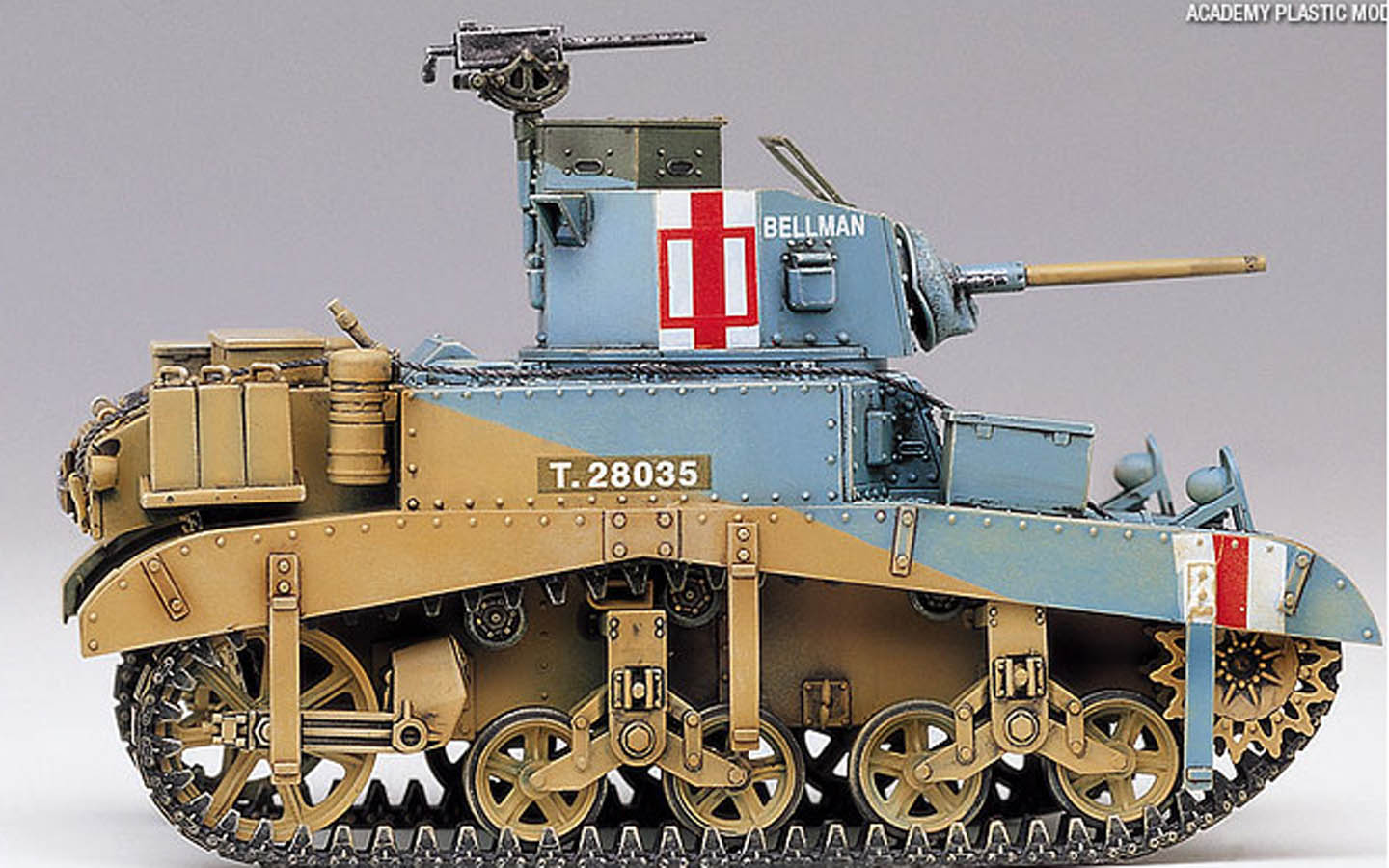 M3 Stuart, Honey - Academy 13270 | kingshobby.com