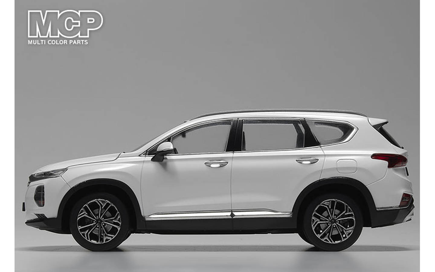 2018 Hyundai Santa Fe - Academy 15135 | kingshobby.com