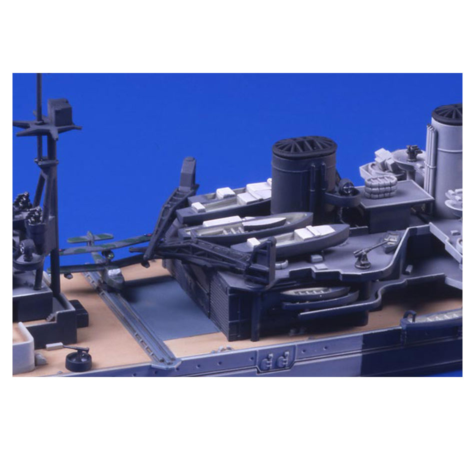 British Battle Cruiser Repulse - Tamiya 31617 | kingshobby.com