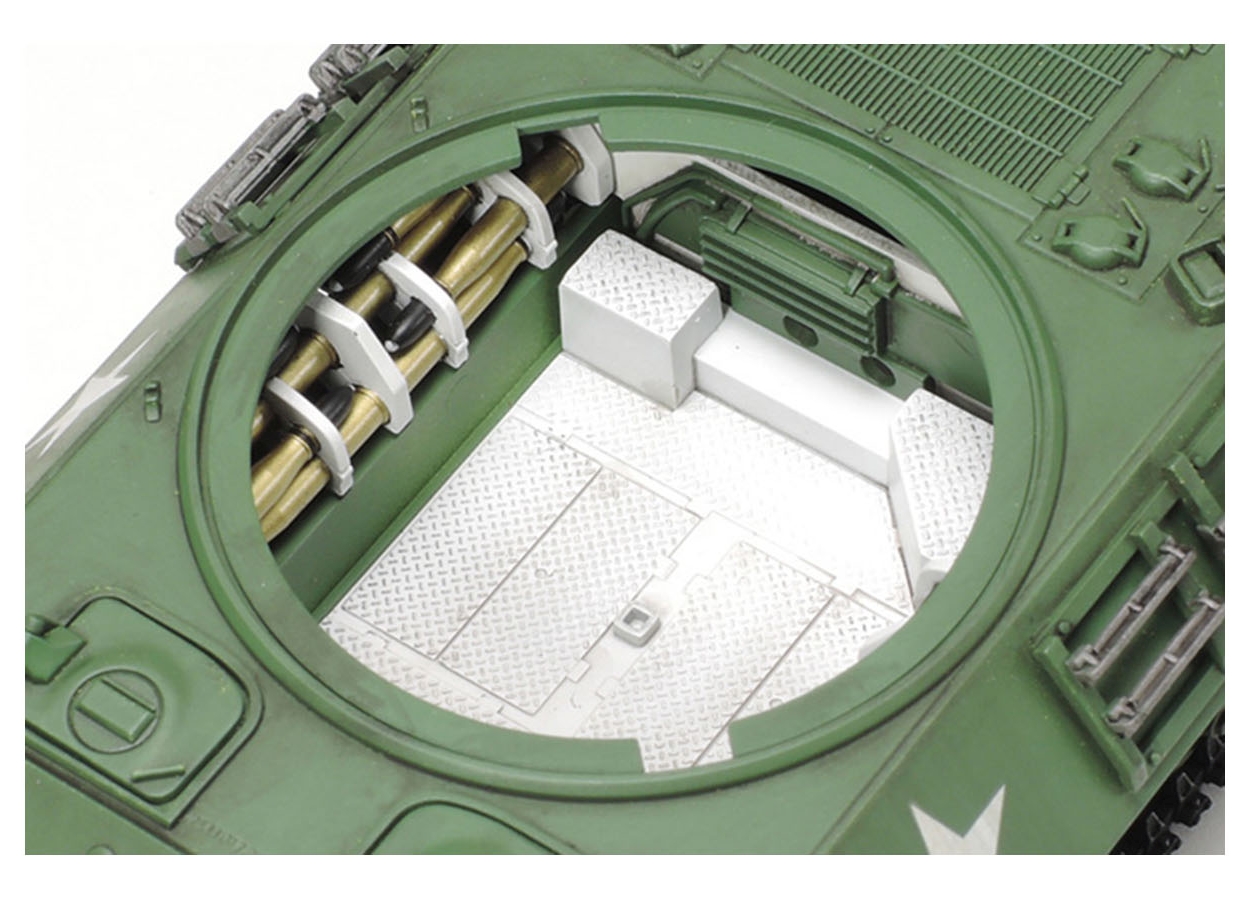 British Tank Destroyer M10 IIC - Tamiya 32582 | kingshobby.com