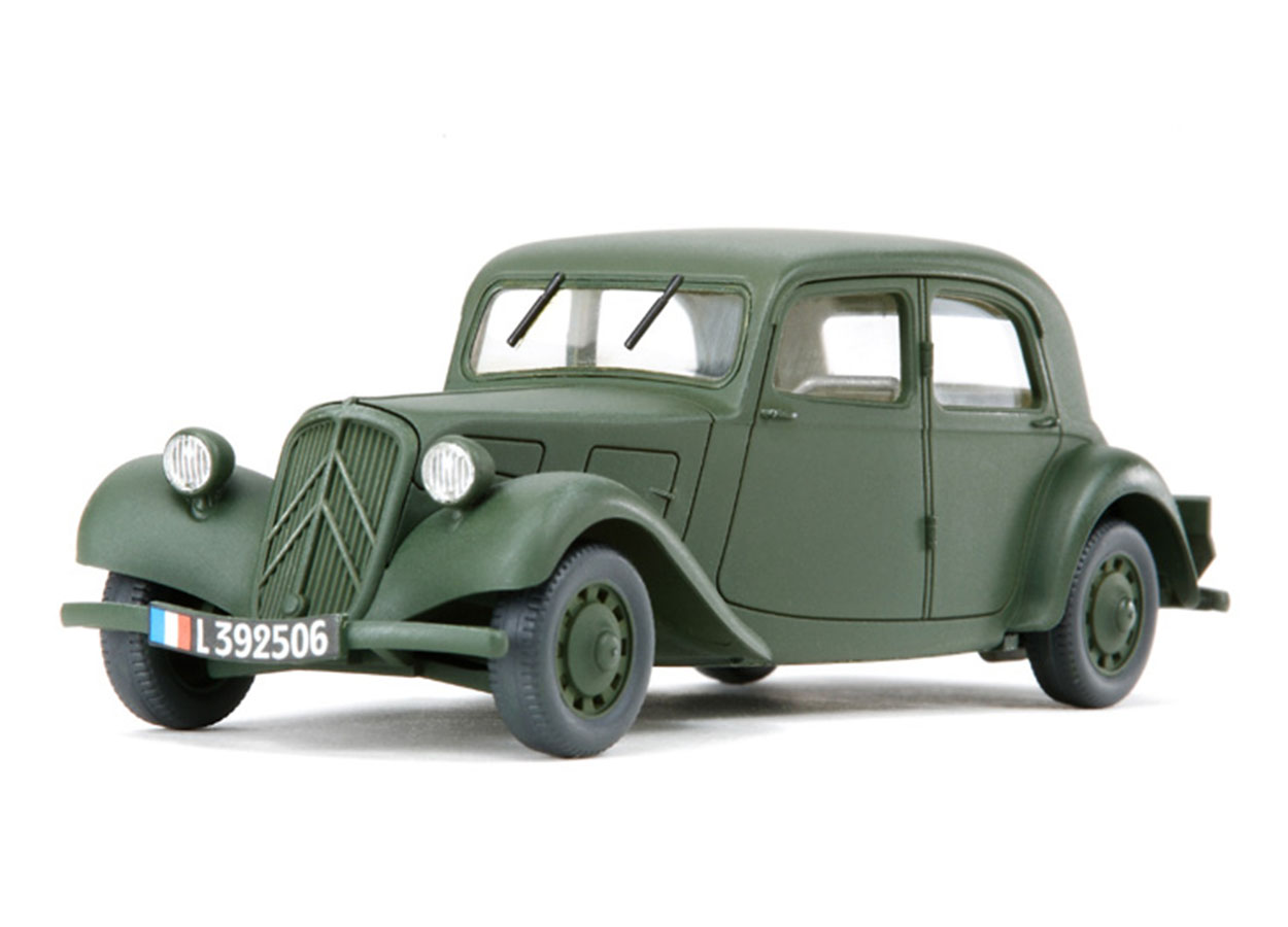 Citroen Traction 11CV - Finished model Stuff Car - Tamiya 26548 ...