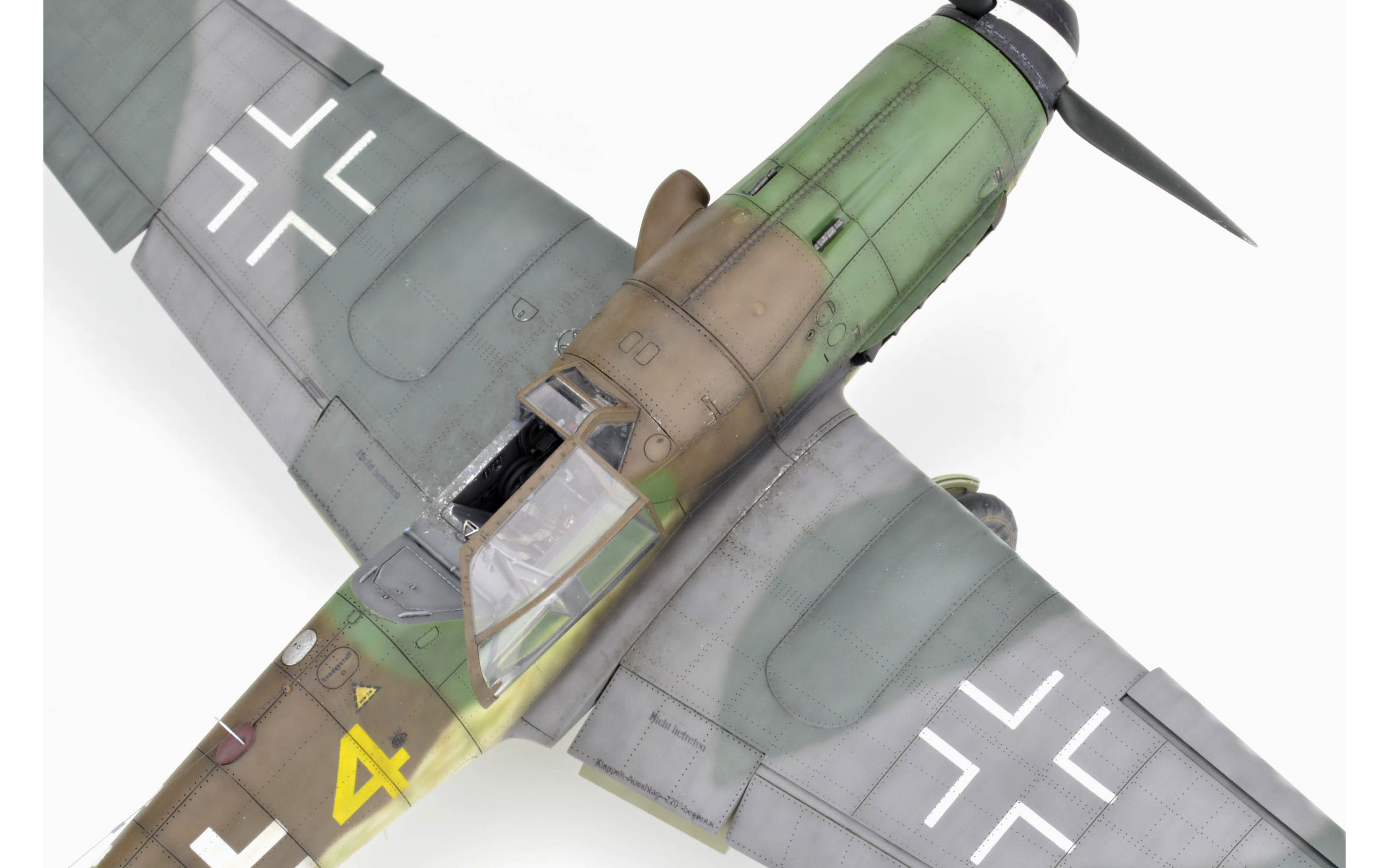 Bf 109K-4 Kurfürst, Limited edition - Eduard 11177 | kingshobby.com
