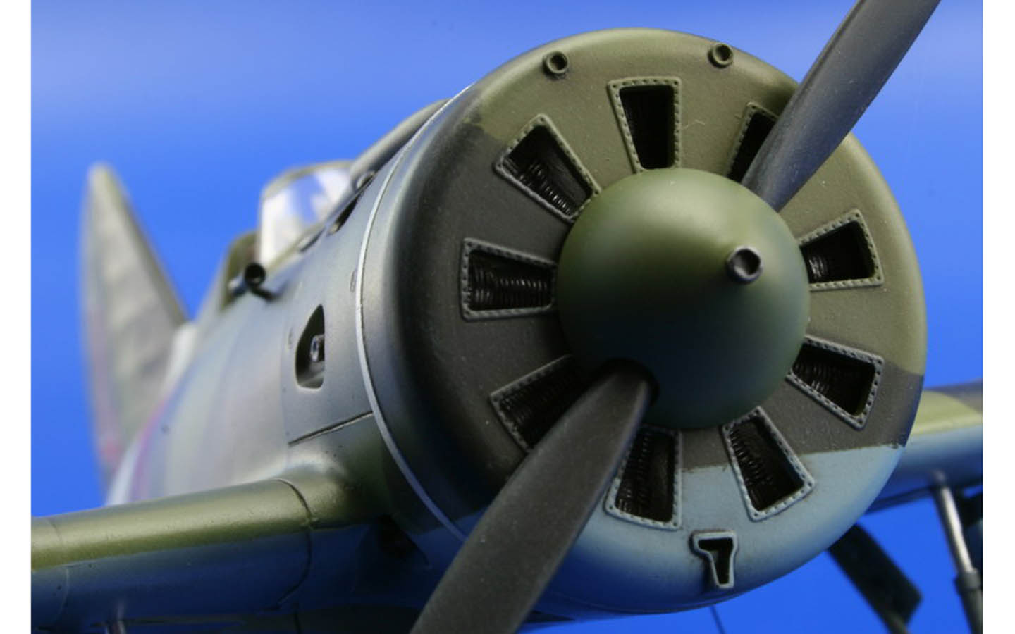 I-16 type 10, ProfiPACK Edition - Eduard 8148 | kingshobby.com