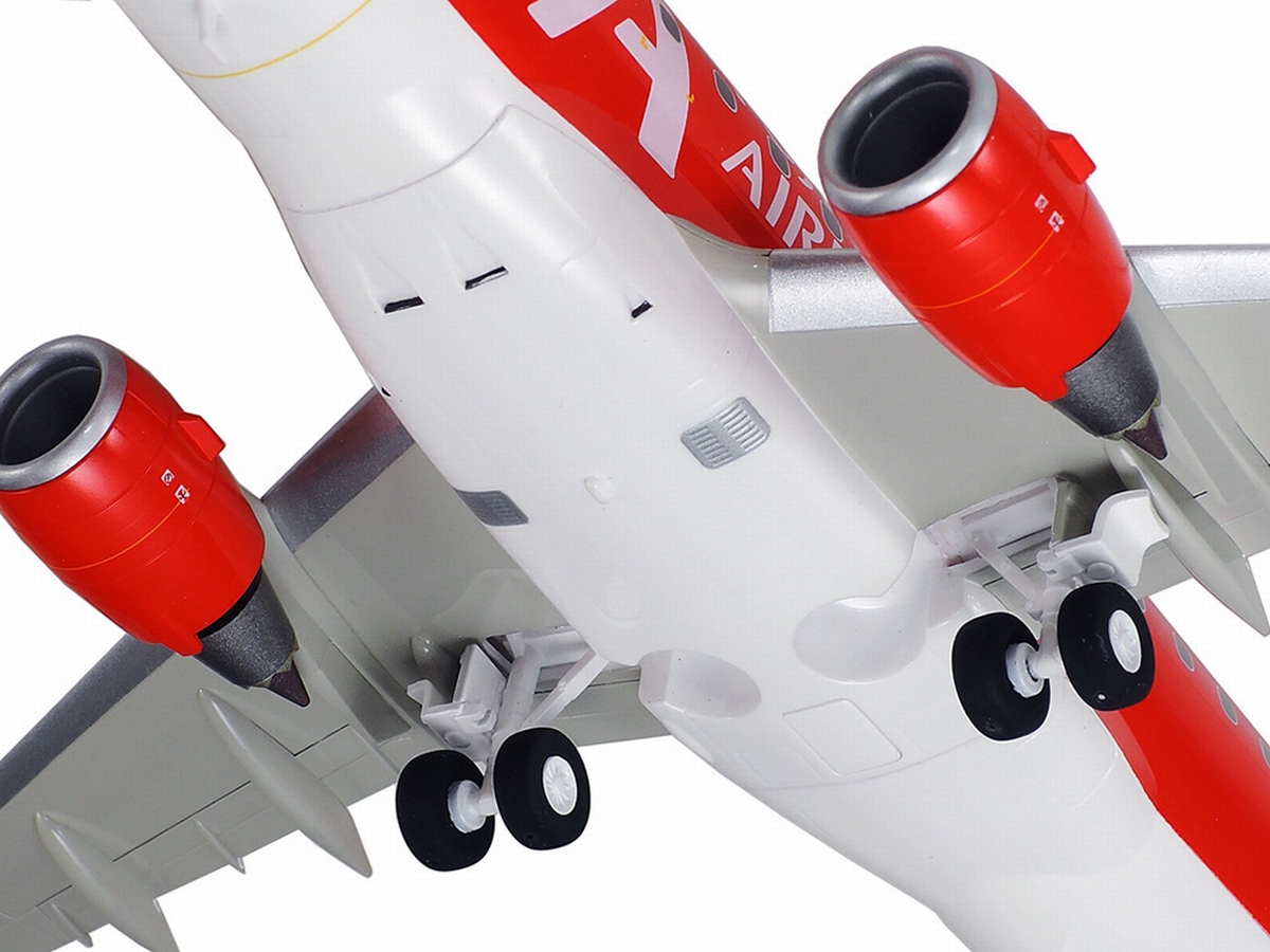 Fuji Dream Airlines - Embraer 175 - Tamiya 92197 | kingshobby.com