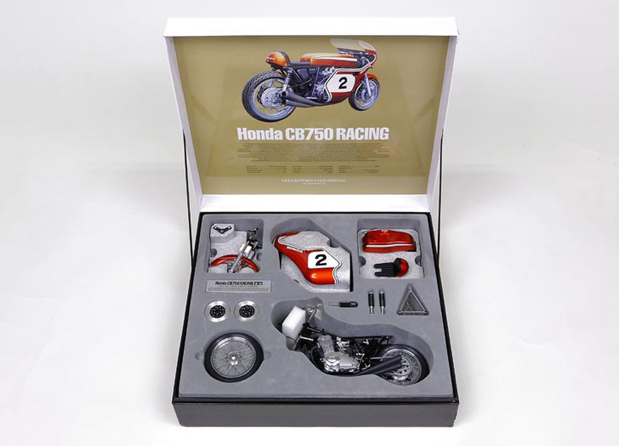 Honda CB750 Racing - Tamiya 23210 | kingshobby.com