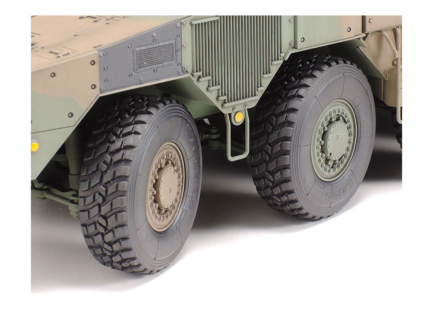 JGSDF MCV Type 16 - Tamiya 35361 | kingshobby.com