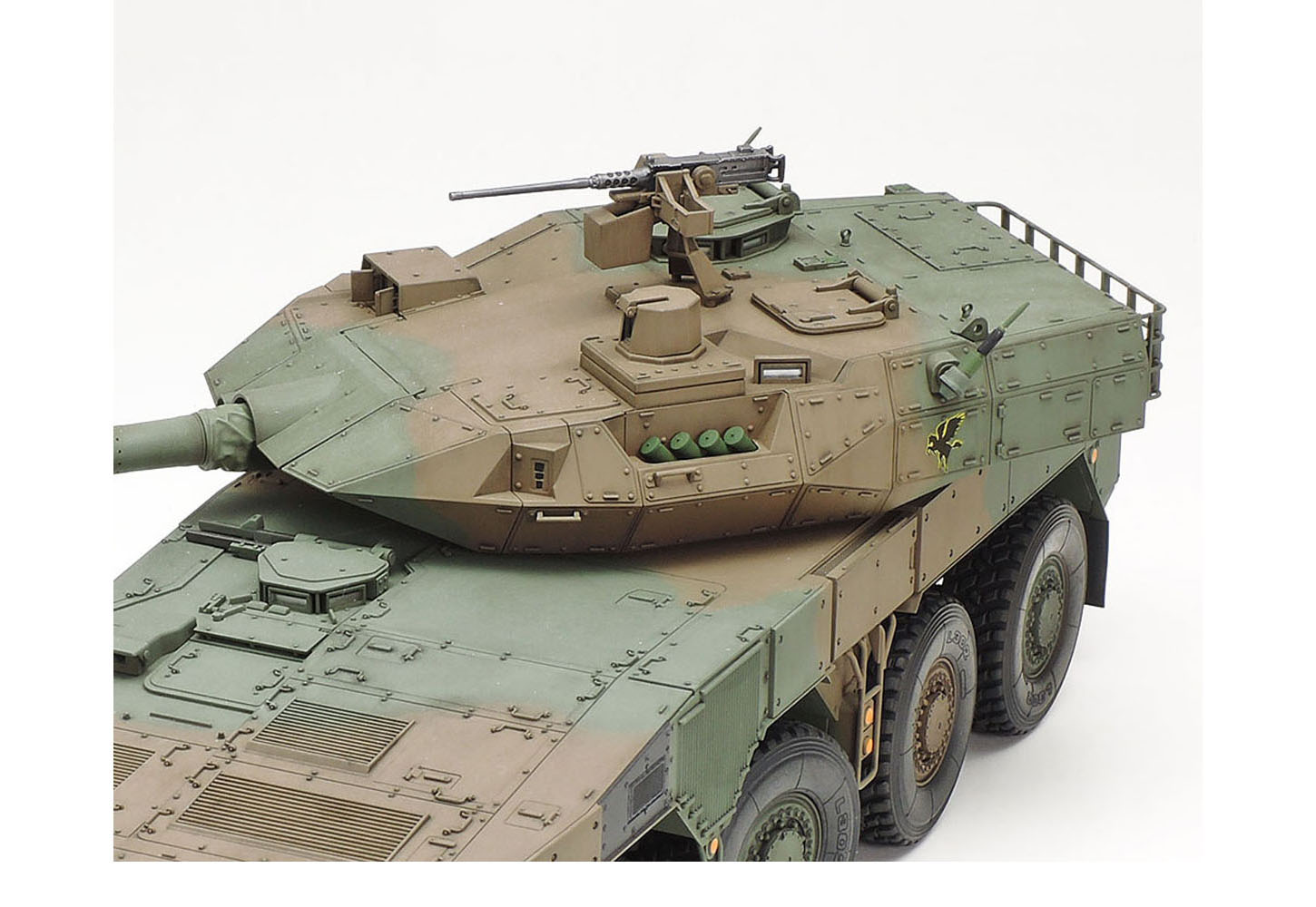 JGSDF MCV Type 16 - Tamiya 35361 | kingshobby.com