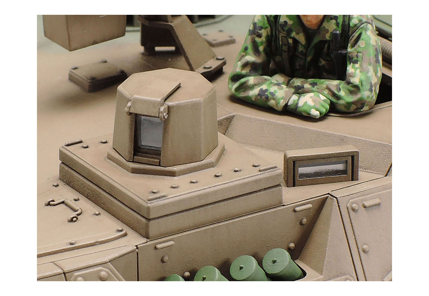 JGSDF MCV Type 16 - Tamiya 35361 | kingshobby.com