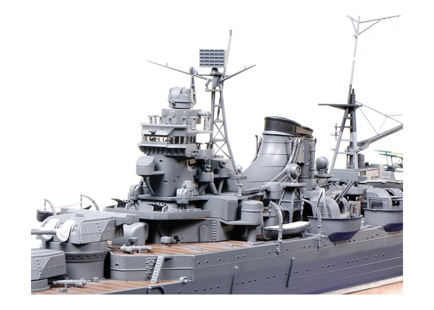 Japanese Cruiser Mogami - Tamiya 78021 | kingshobby.com
