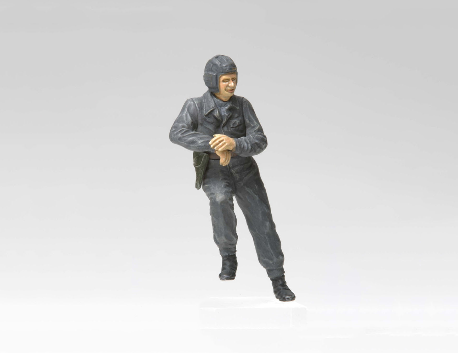 M4A2 (76) W Sherman - Red Army w/6 Figures - Tamiya 25105 | kingshobby.com