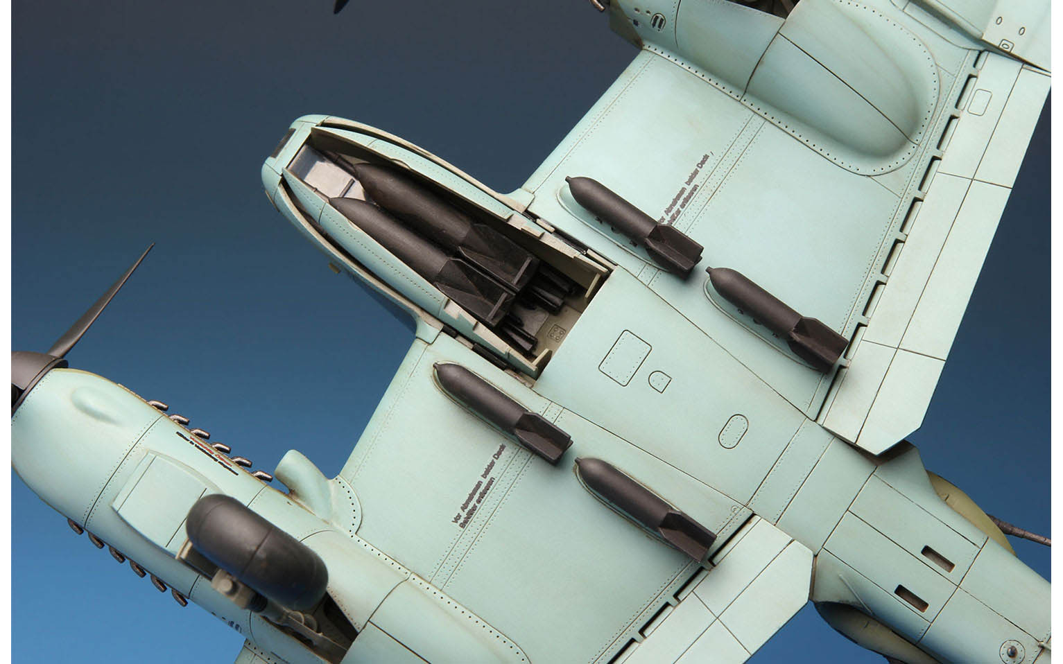 Messerschmitt Me410A-1 High Speed Bomber - Meng LS-003 | kingshobby.com