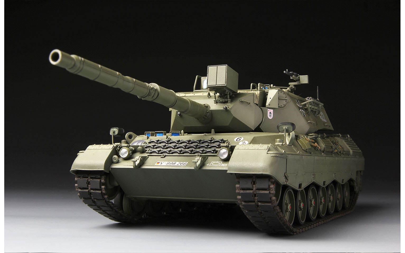 Leopard 1 A3/A4, German Main Battle Tank - Meng TS-007 | kingshobby.com