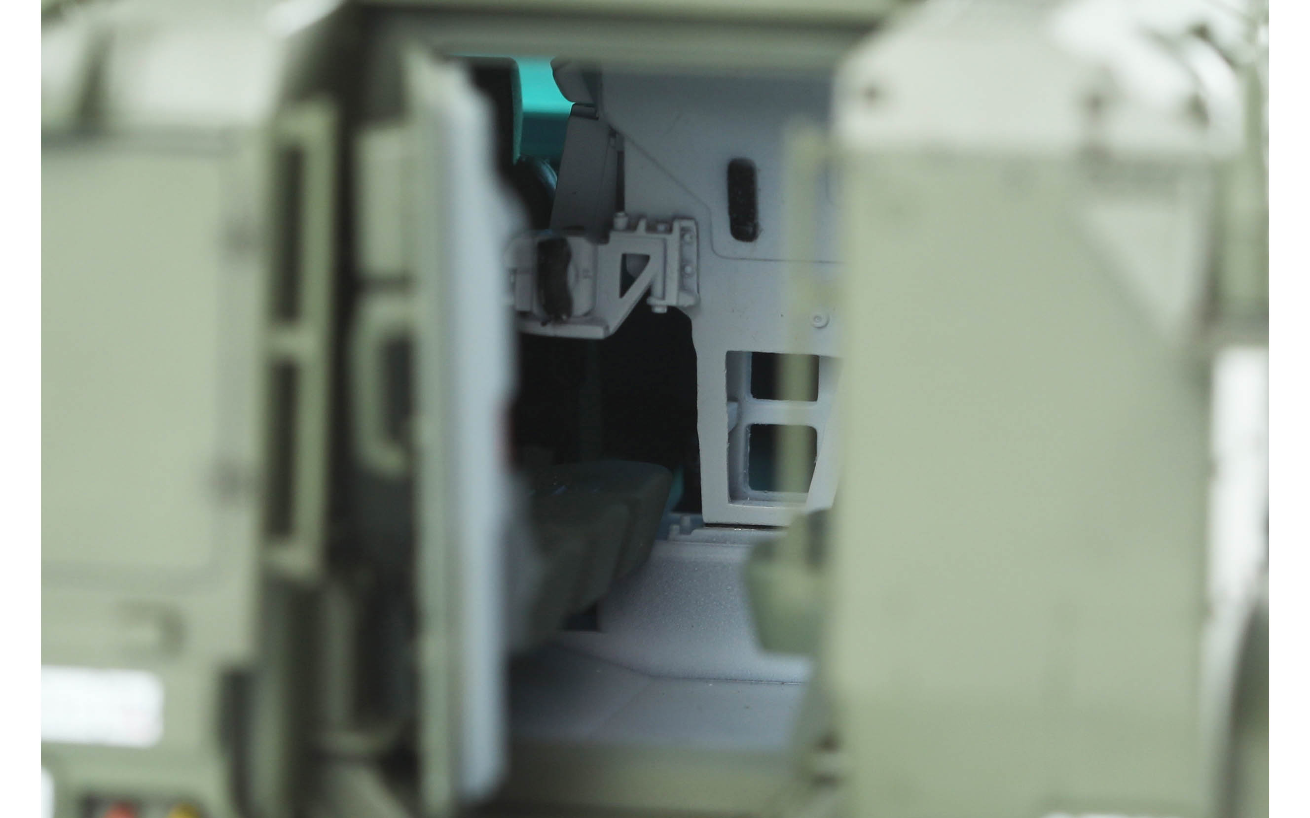 Russian K-4386 Typhoon-VDV Armored Vehicle - Meng VS-014 | kingshobby.com