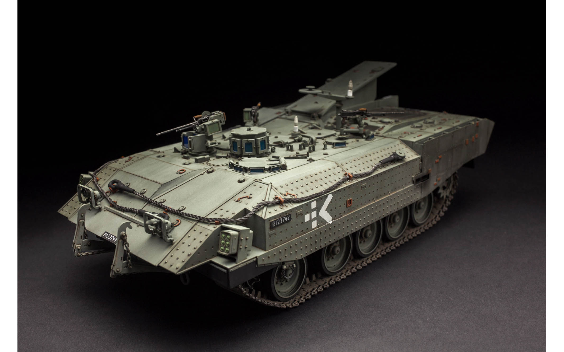 Israel Heavy Armoured Personnel Carrier Achzarit Late - Meng SS-008 ...