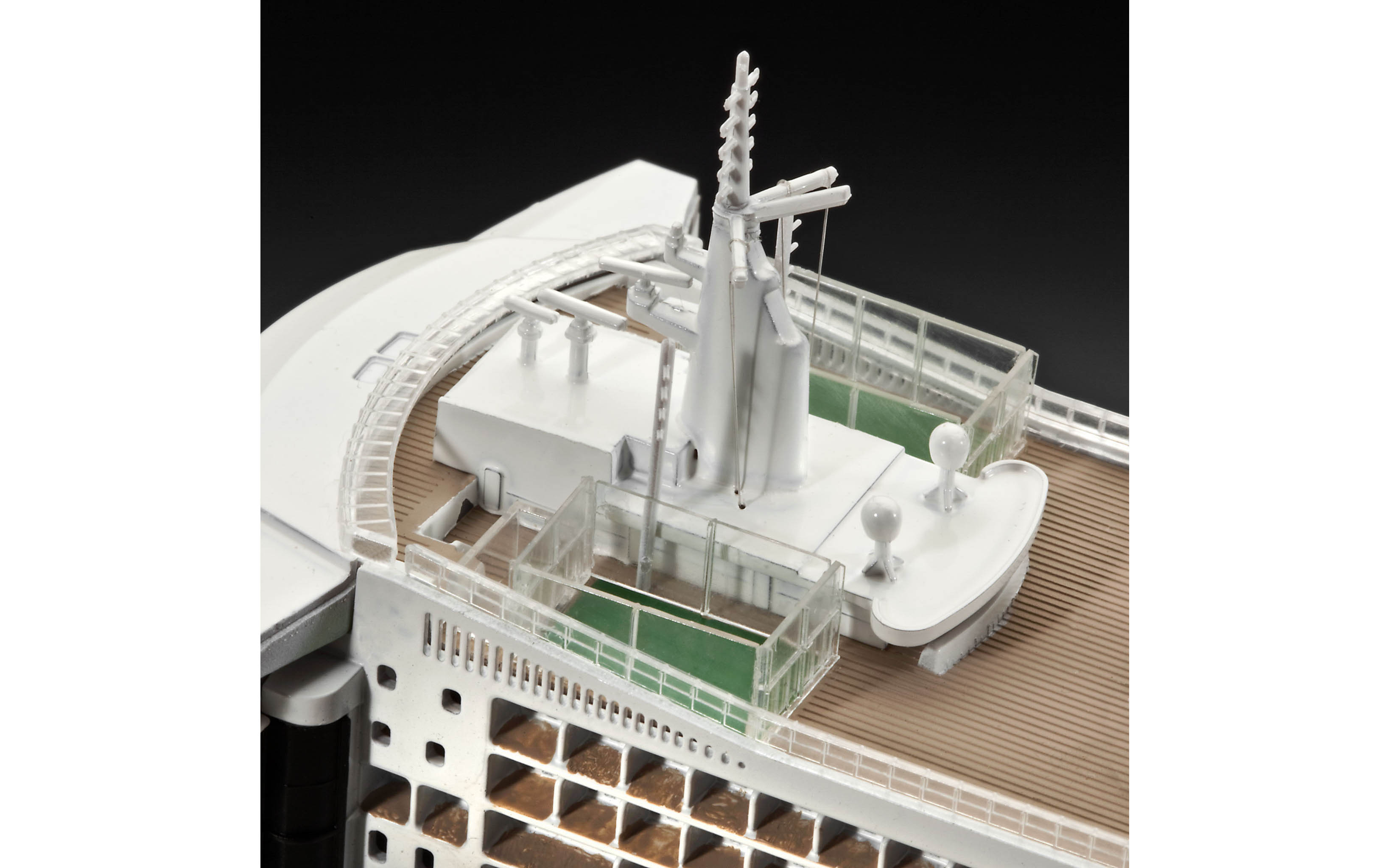 Queen Mary II - Revell 05231 | kingshobby.com