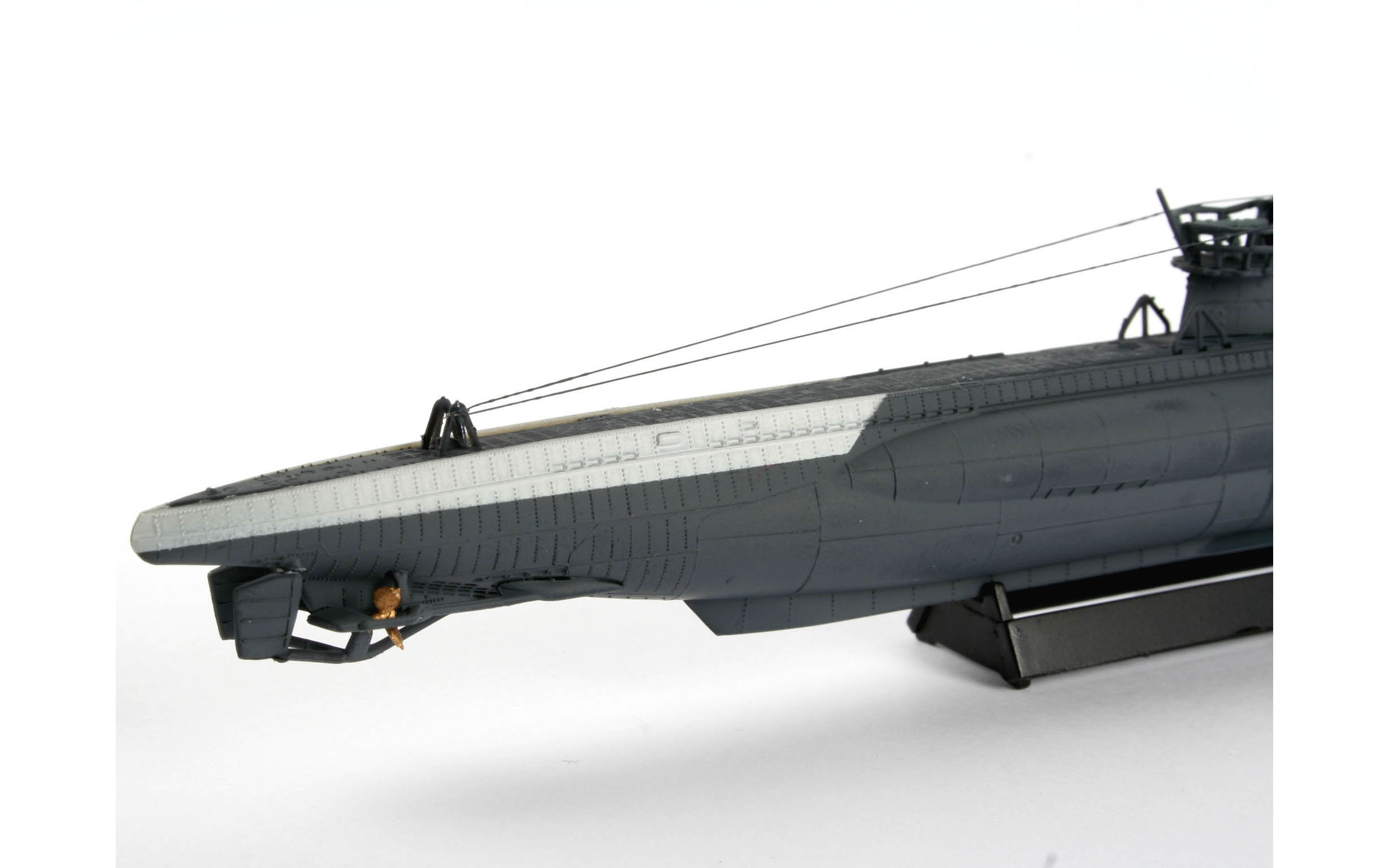 German Submarine Type VII C - Revell 05093 | kingshobby.com