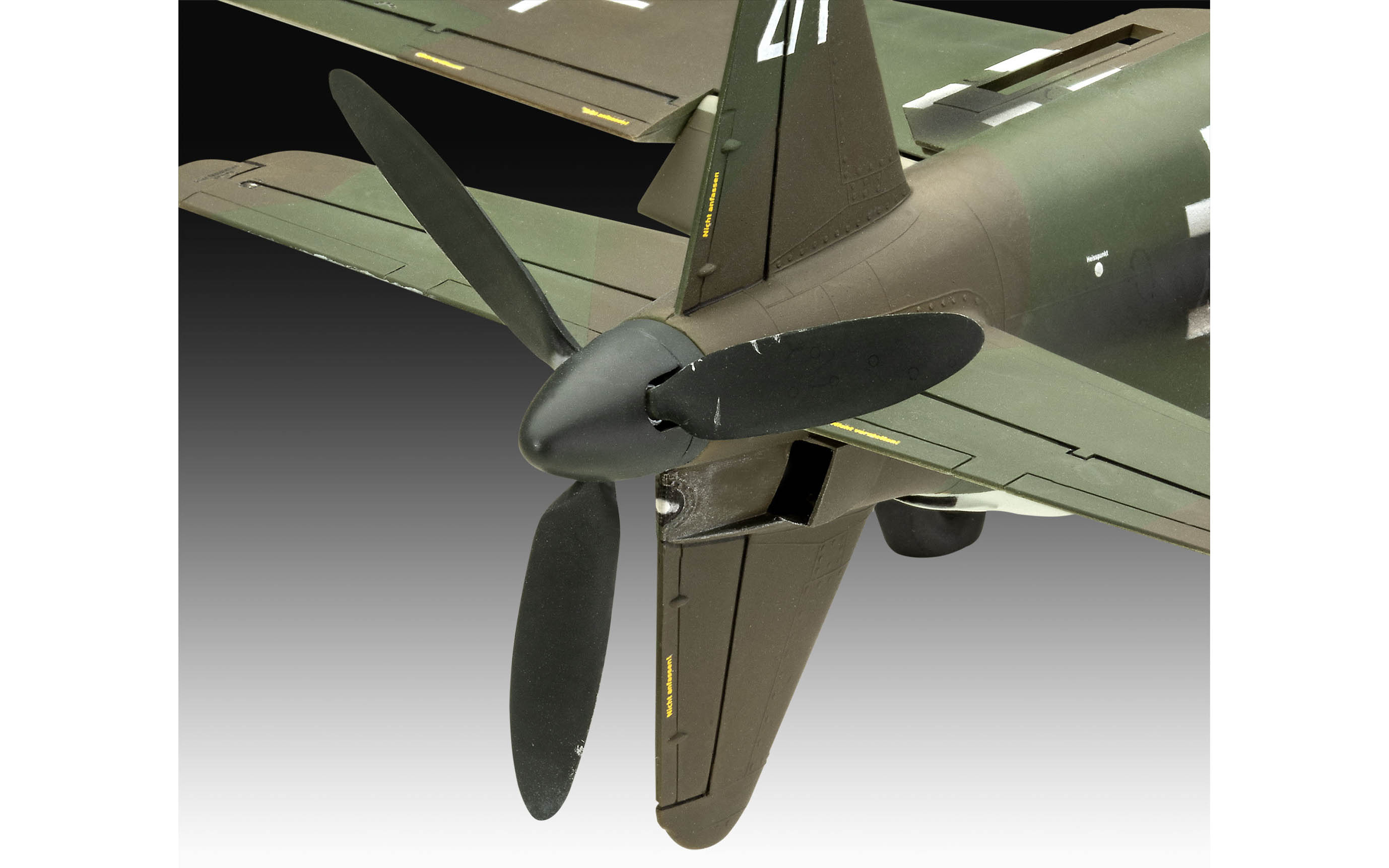 Do 335 Pfeil - Revell 03795 | kingshobby.com