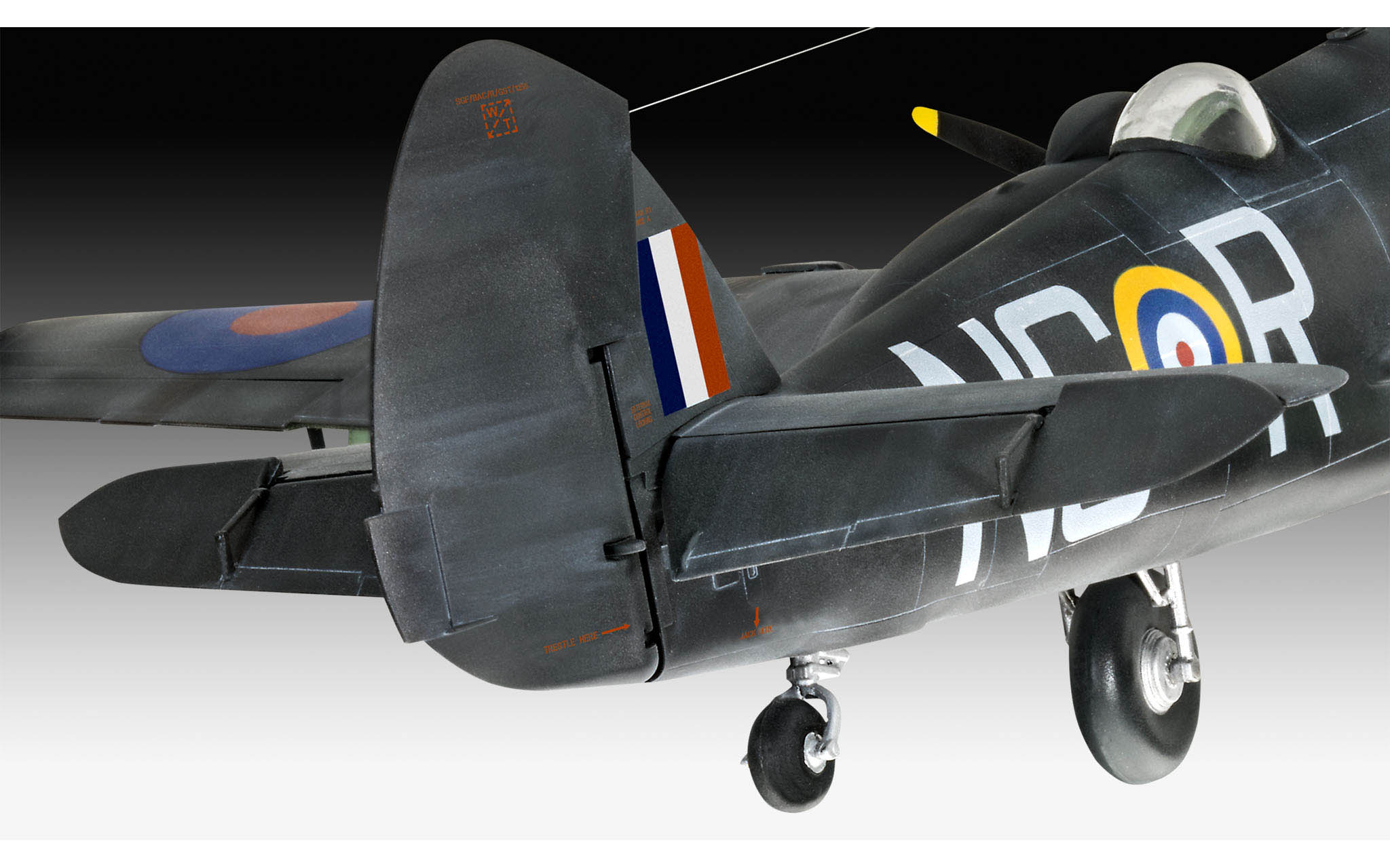 Beaufighter IF Nightfighter - Revell 03854 | kingshobby.com