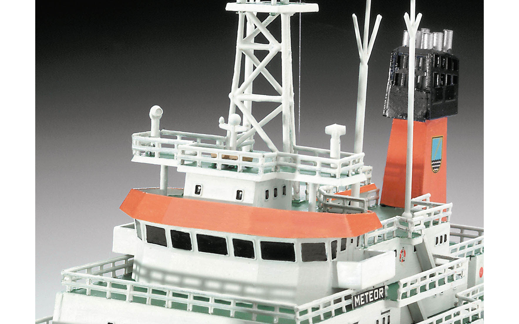 Meteor - German Research Vessel - Revell 05218 | kingshobby.com