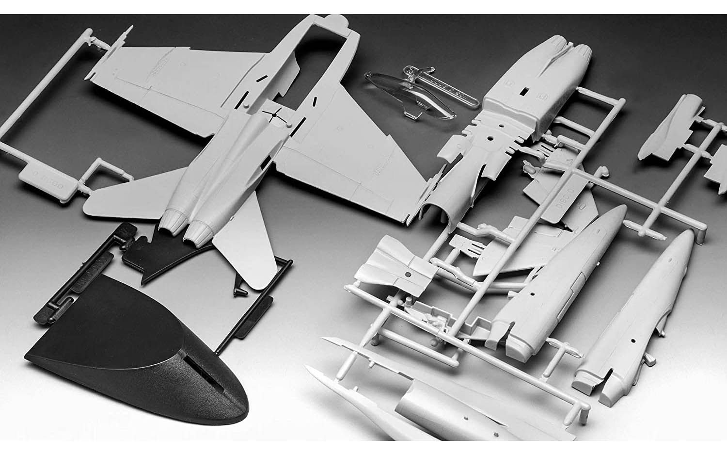 Model Set - Maverick's F/A-18 Hornet -Top Gun- Maverick' easy-click ...