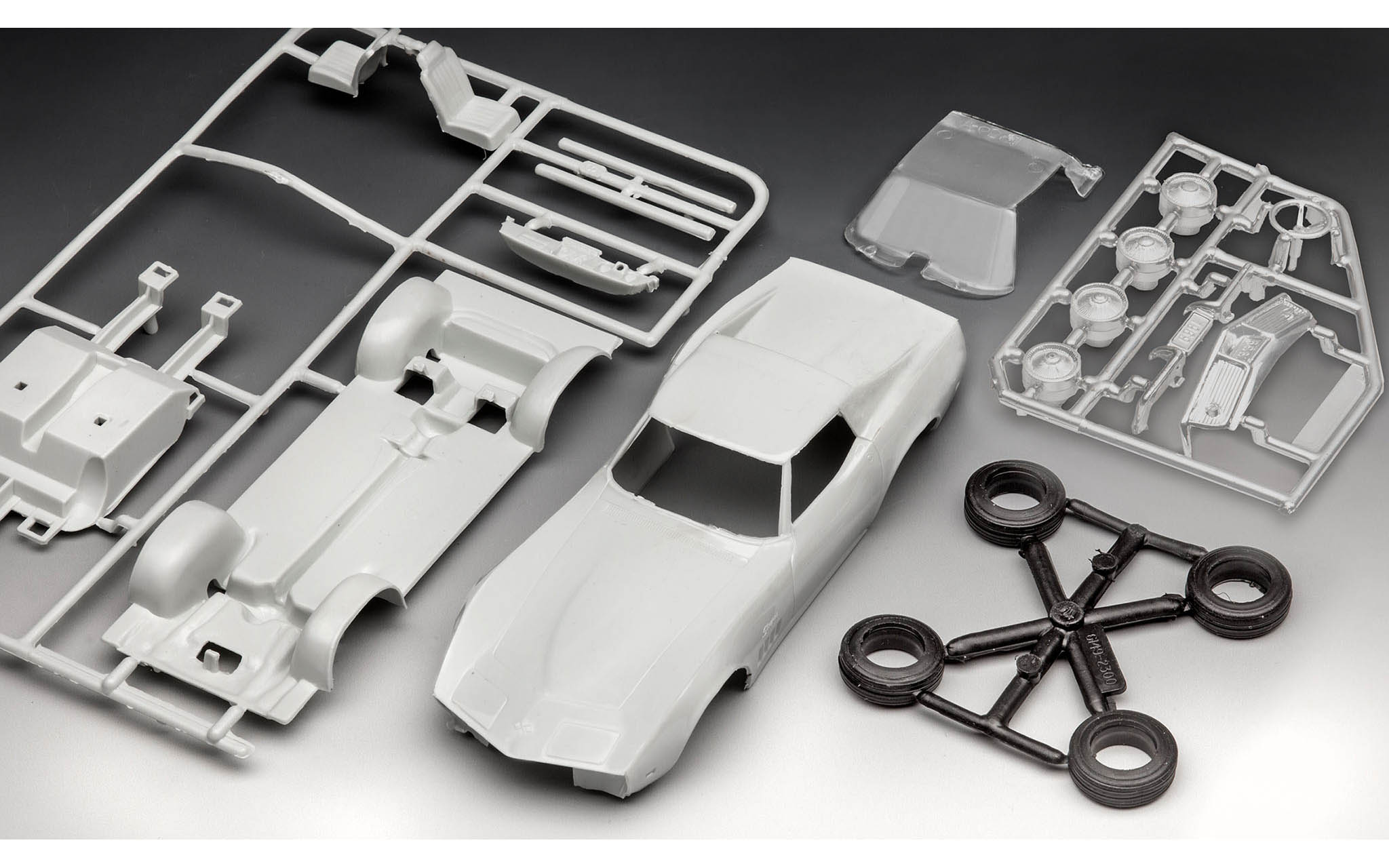 Corvette C3 - Model Set - Revell 67684 | kingshobby.com