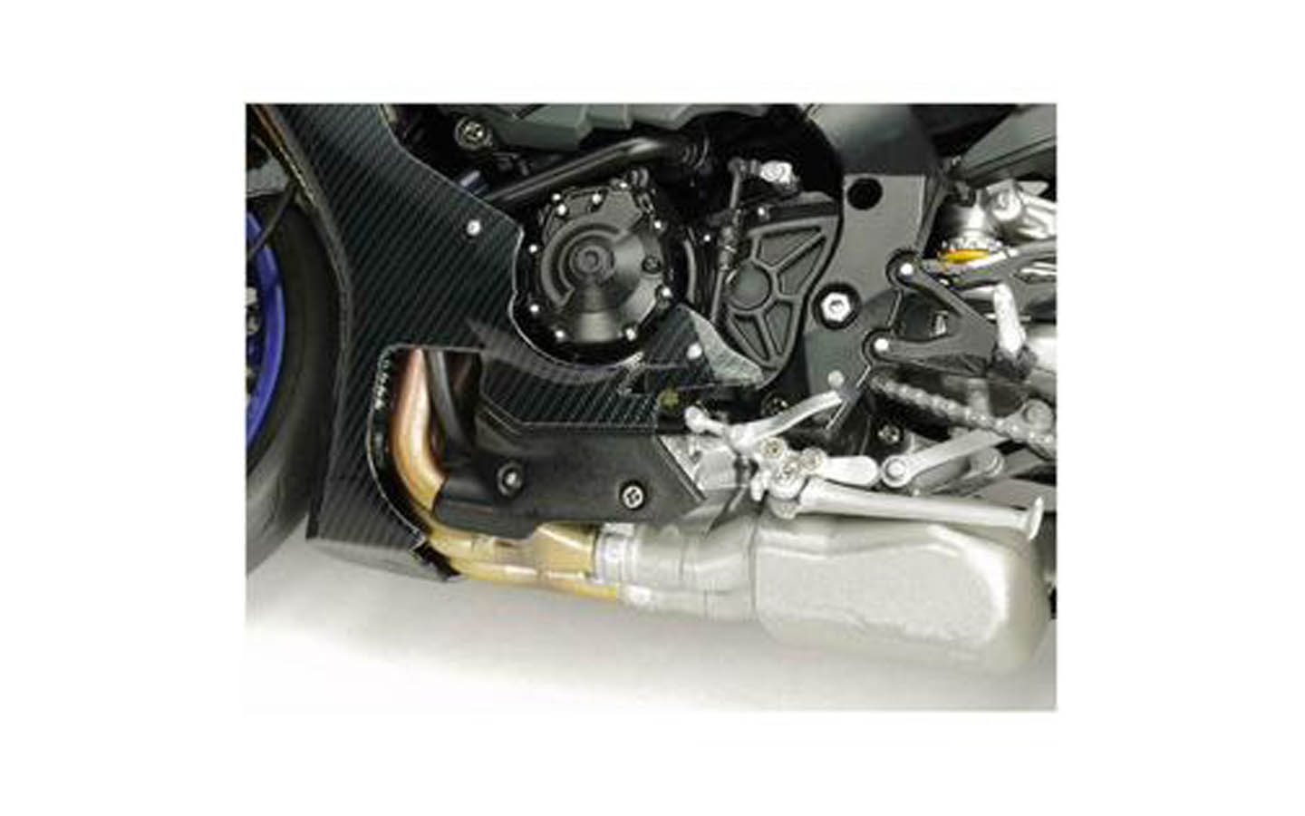 Yamaha YZF-R1M Finished Model - Tamiya 21165 | kingshobby.com