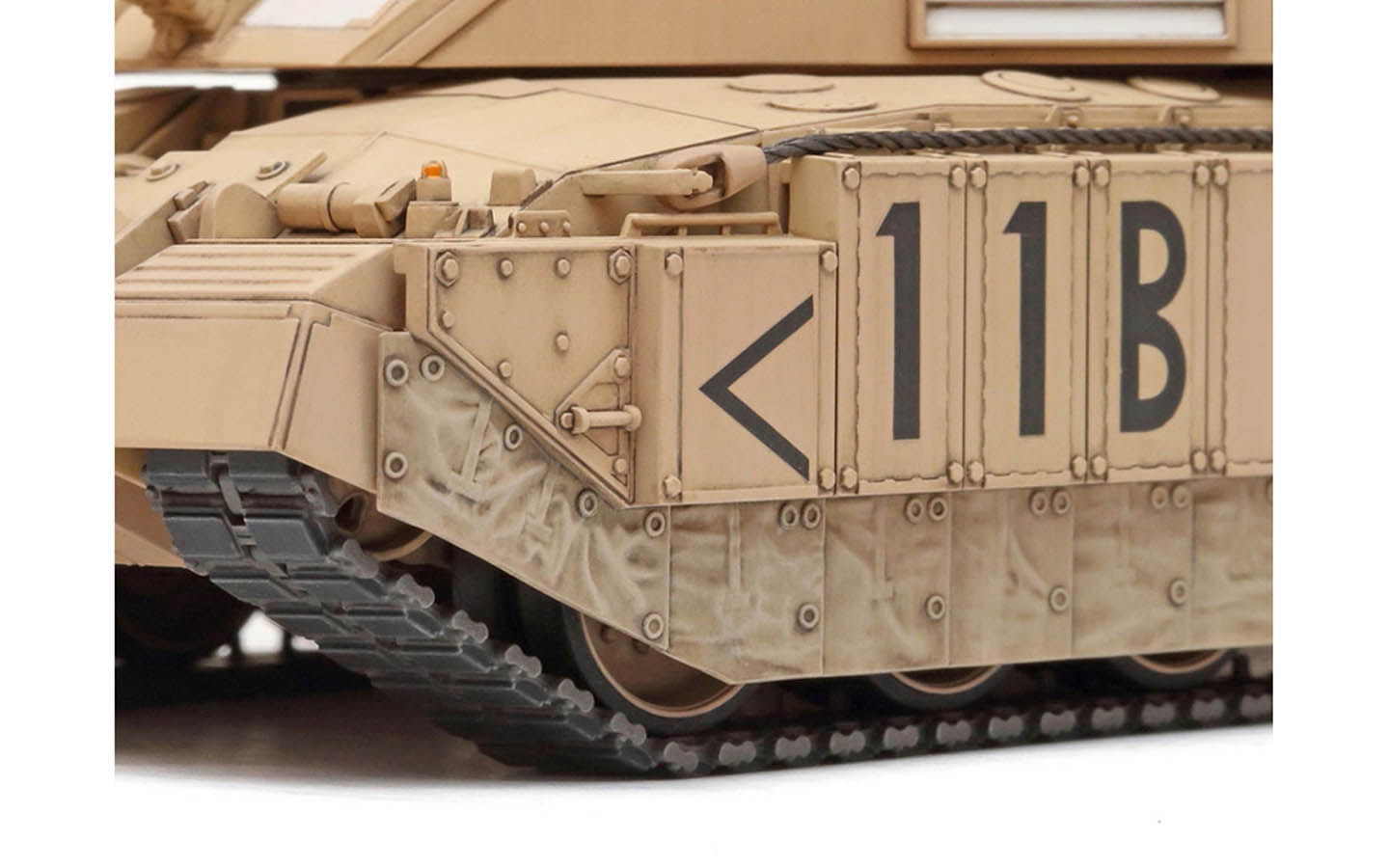 British Main Battle Tank Challenger 2 - Desertised - Tamiya 32601 ...