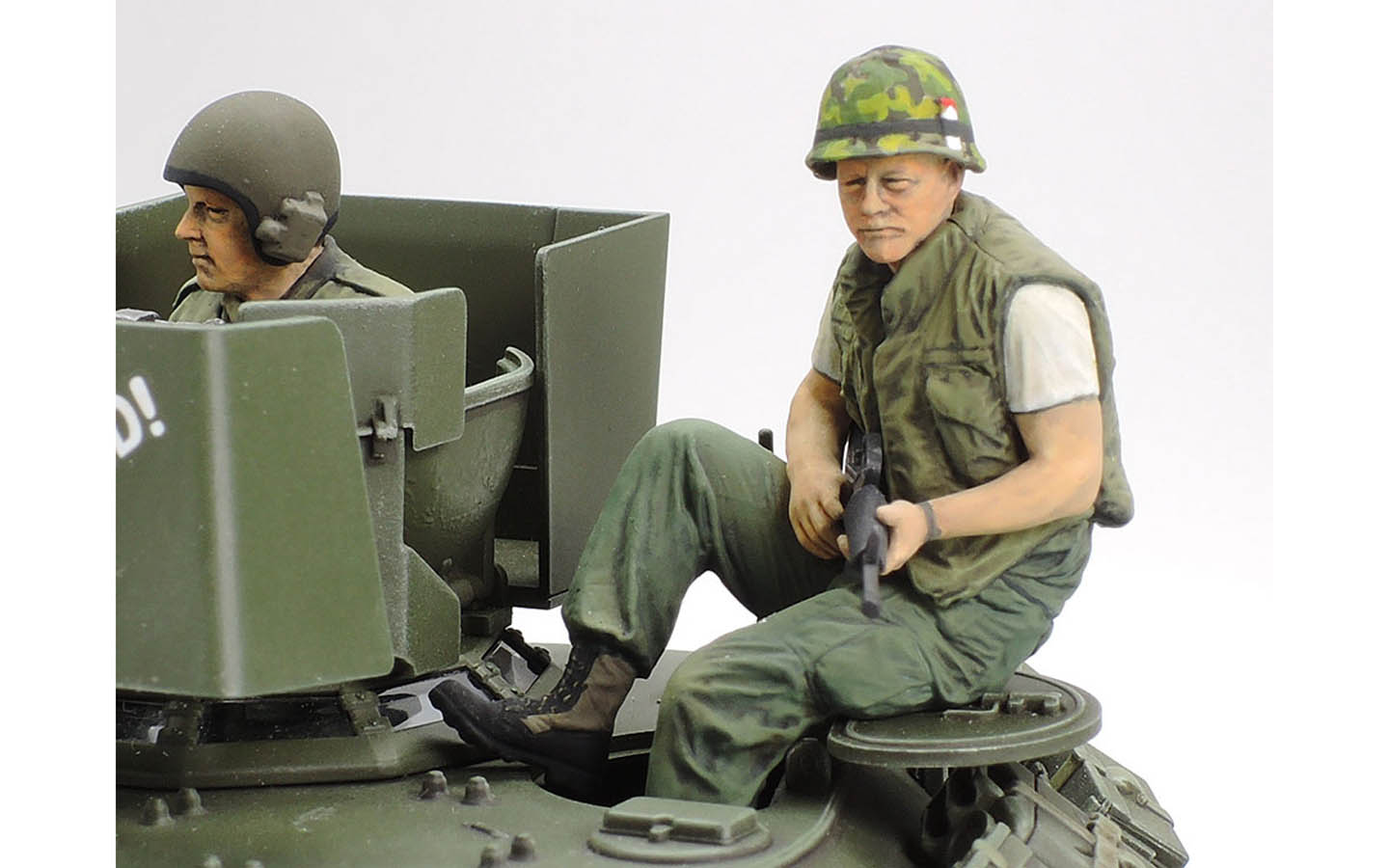 US Airborne Tank M551 Sheridan - Tamiya 35365 | kingshobby.com