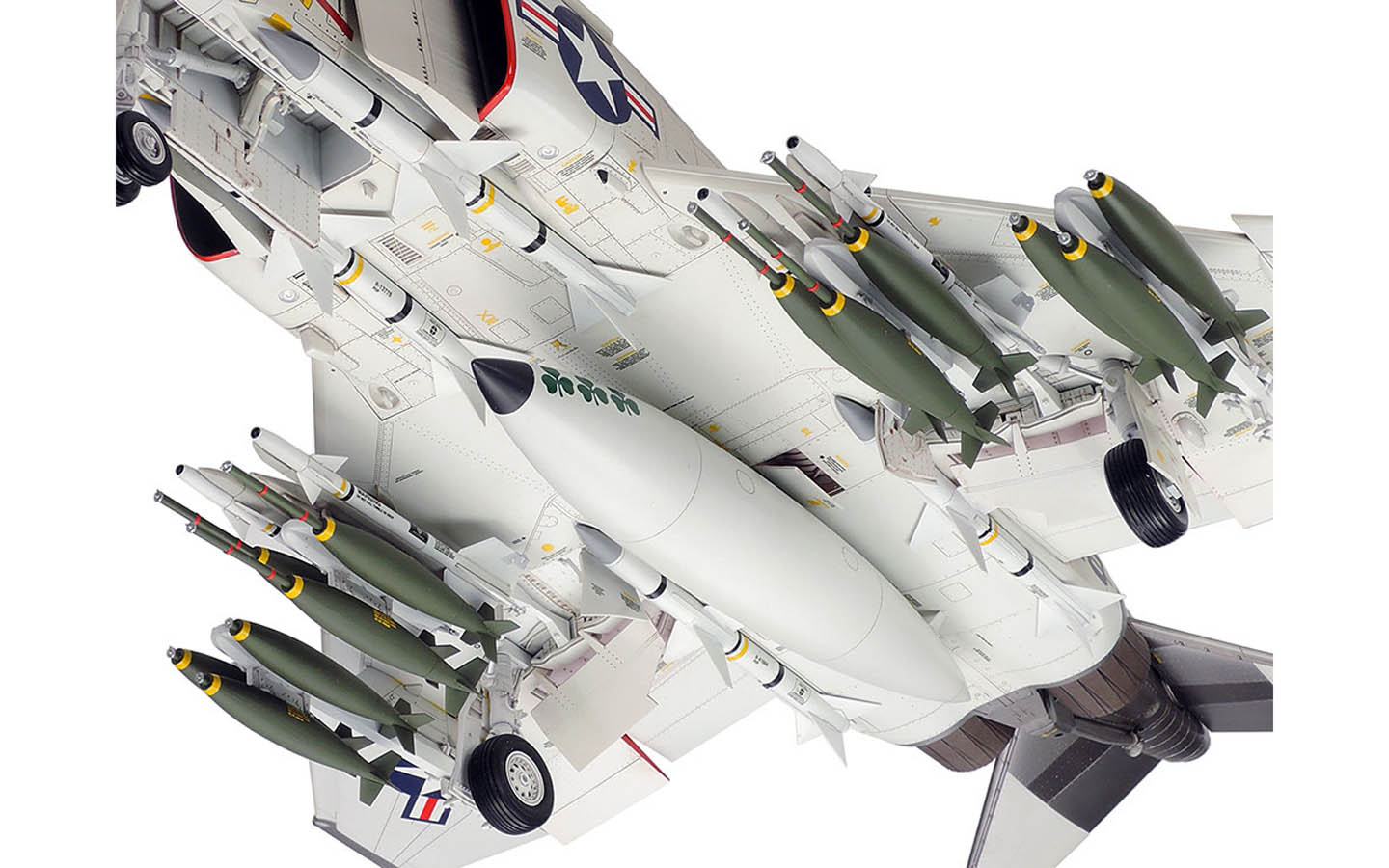 McDonnell F-4 J Phantom II - Marine Version - Tamiya 60308 | kingshobby.com